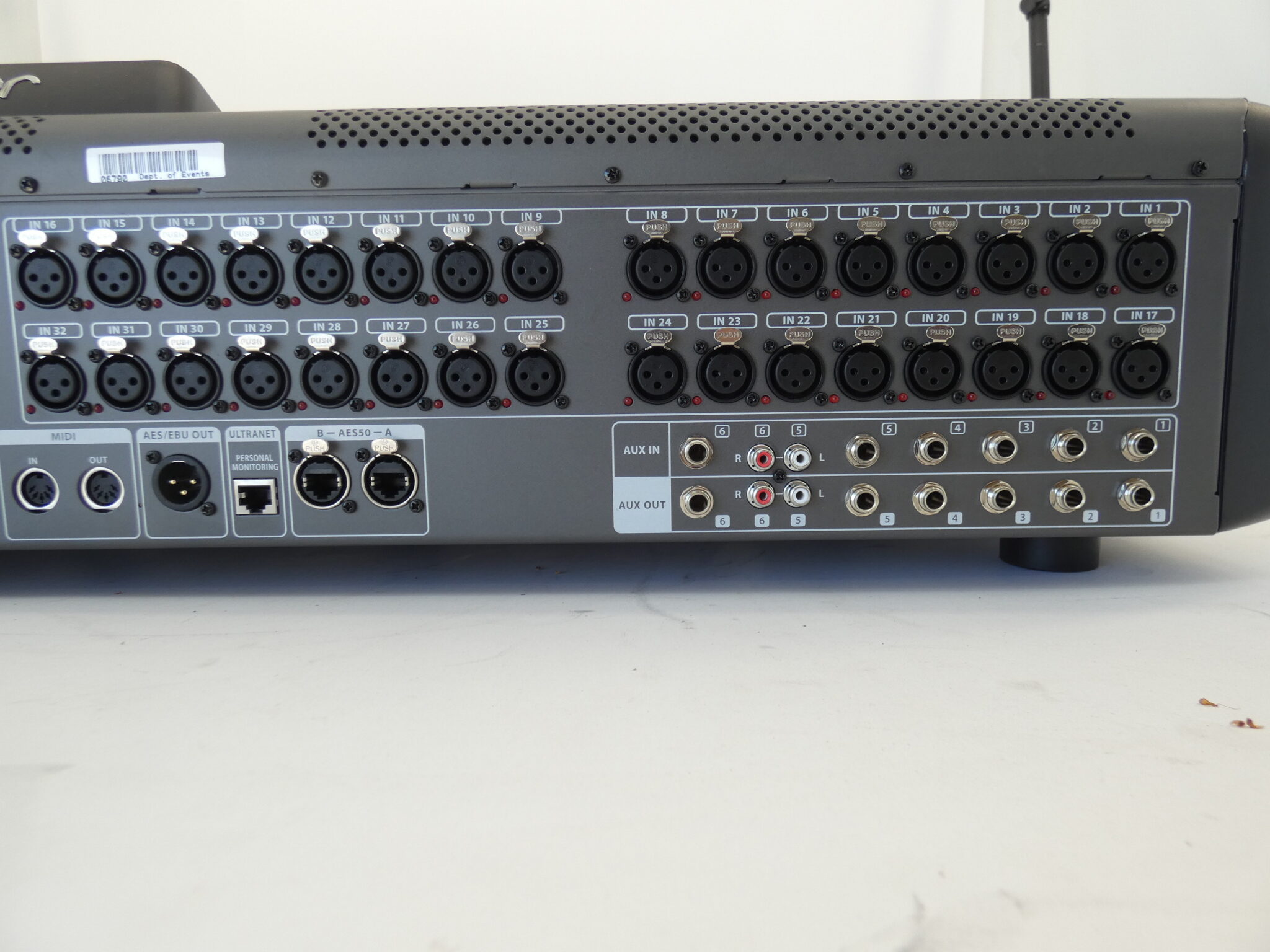 Behringer X32 32-Channel Audio Interface Digital Sound Mixer, 40-Input ...
