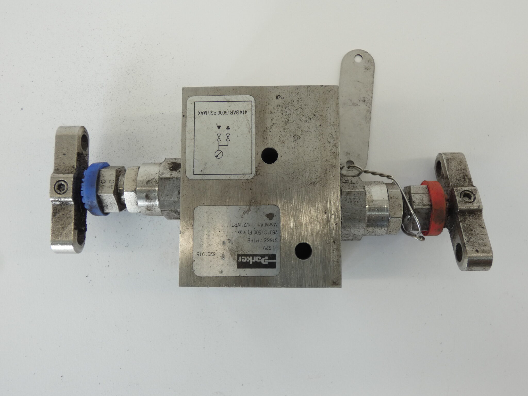 Parker HLS2V Valve Manifold, 1/2″ NPT – GPM Surplus