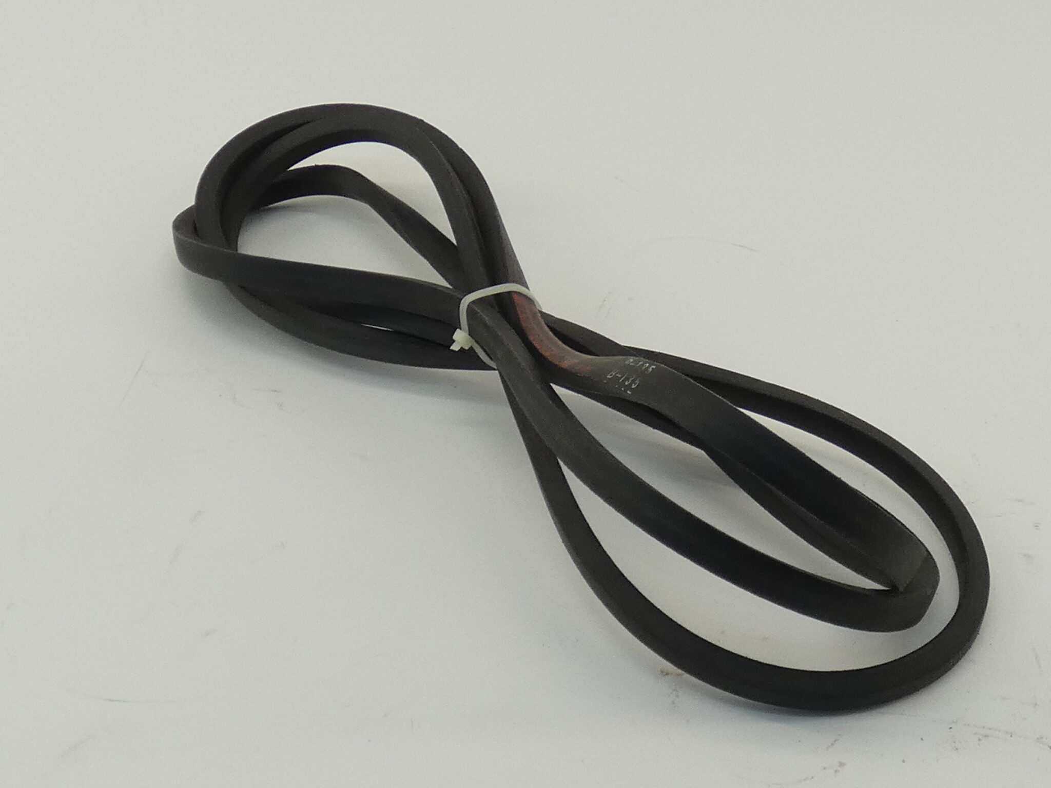 Bando Power King B-135 Classical V-Belt – GPM Surplus