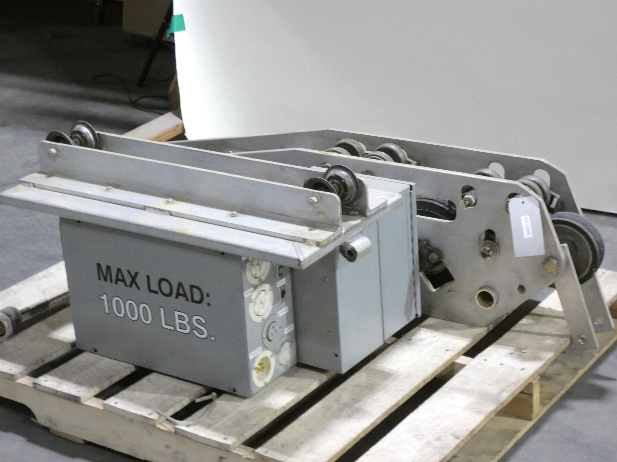 Custom Hoist 1000lbs Max Load – GPM Surplus