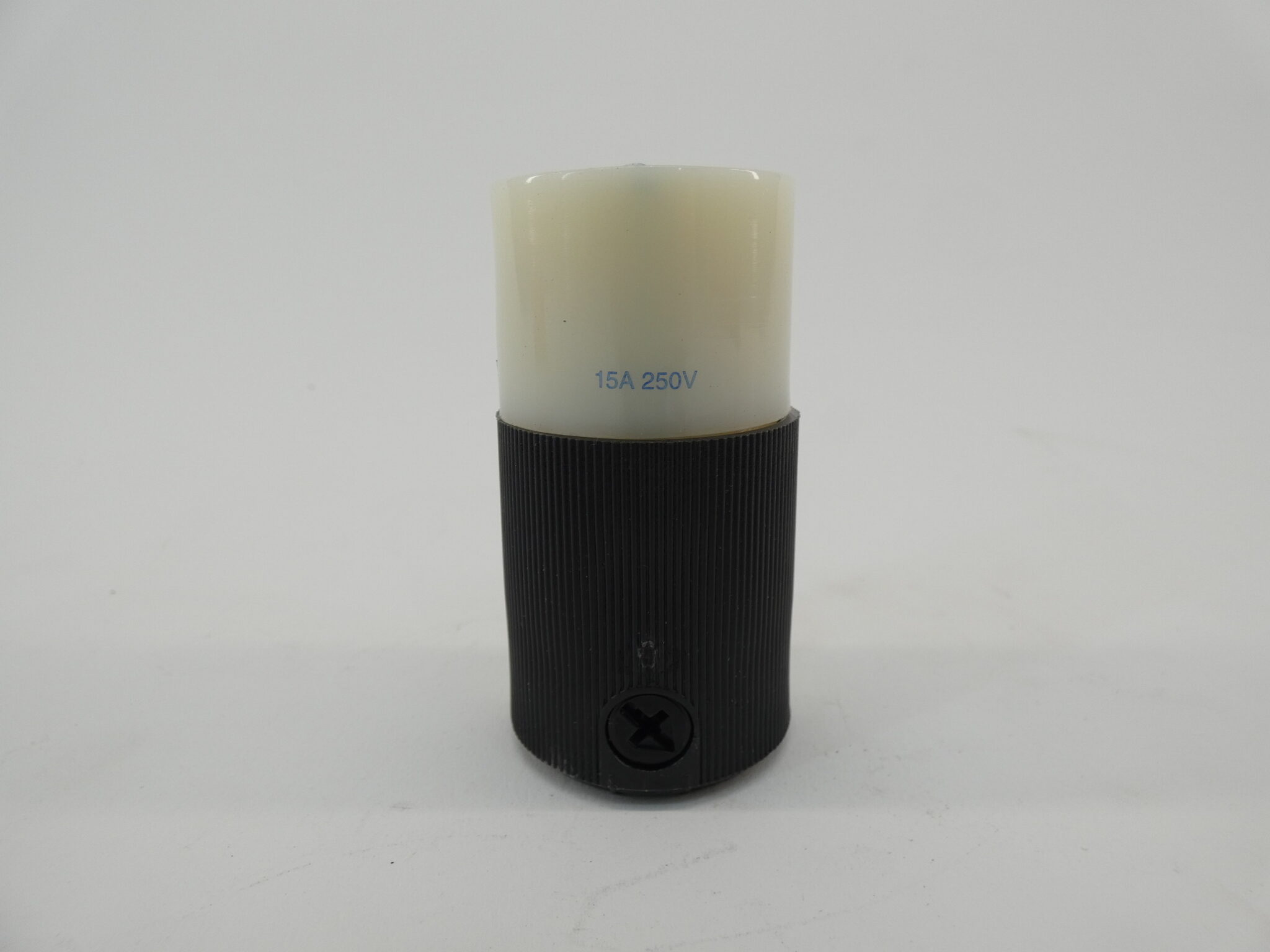 Hubbell HBL4579C Twist-Lock Connector Body Insulgrip 2P 3W 15A 250V ...