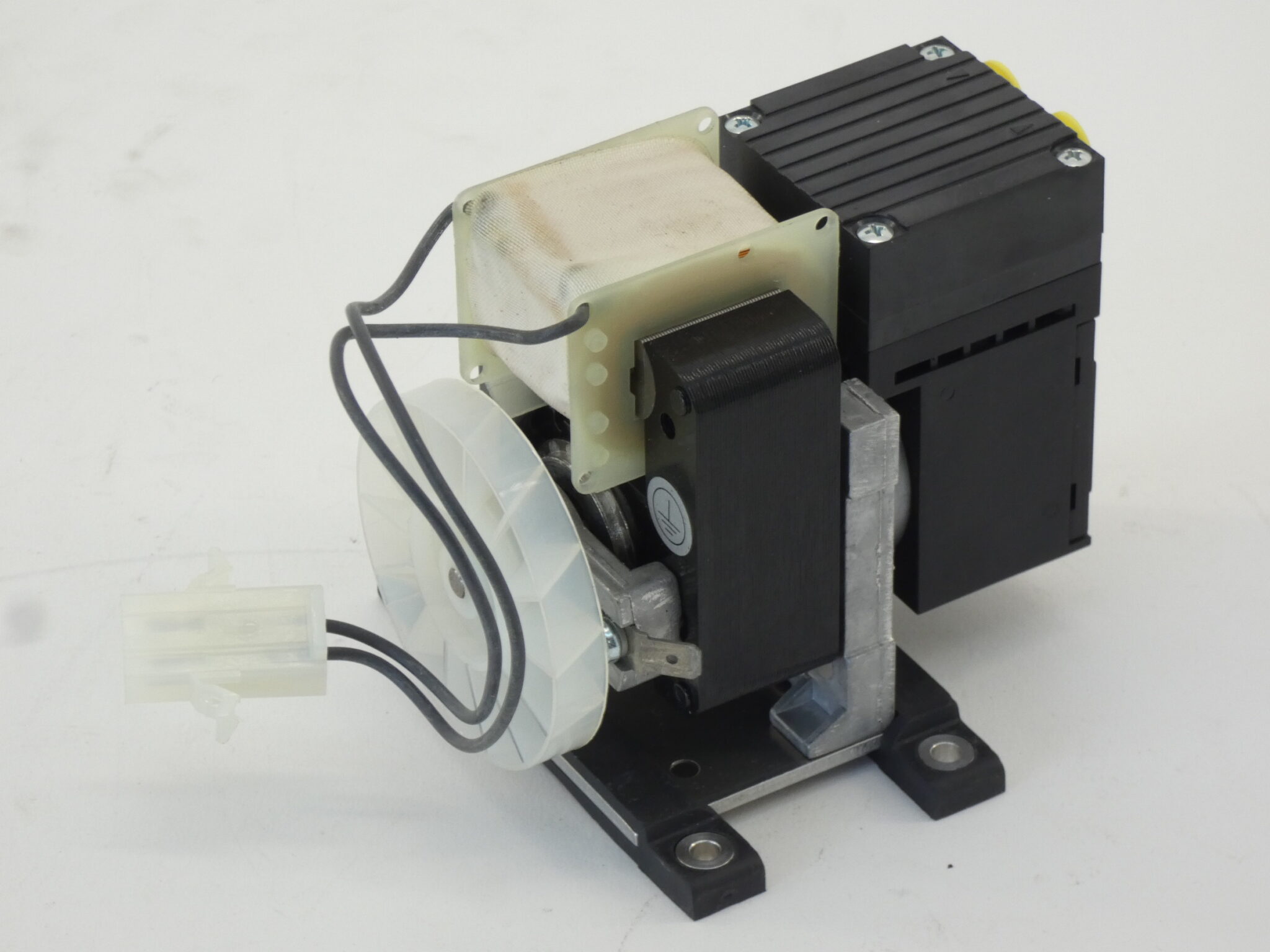 KNF PM021558-86 Diaphragm Gas Pump 230V 50Hz 0.65A – GPM Surplus