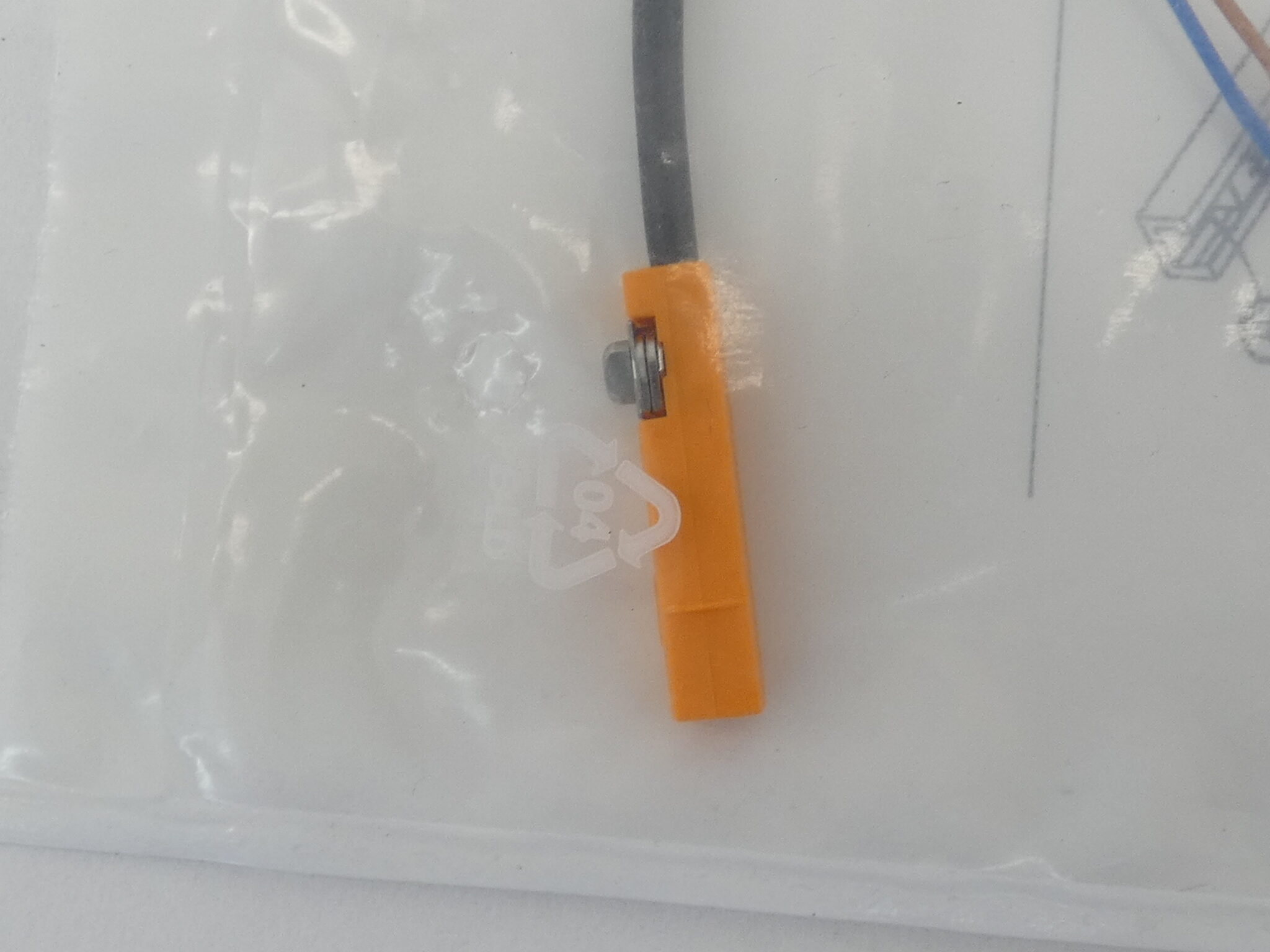 IFM Electronic MK5103 T-Slot Cylinder Sensor 10-30VDC – GPM Surplus