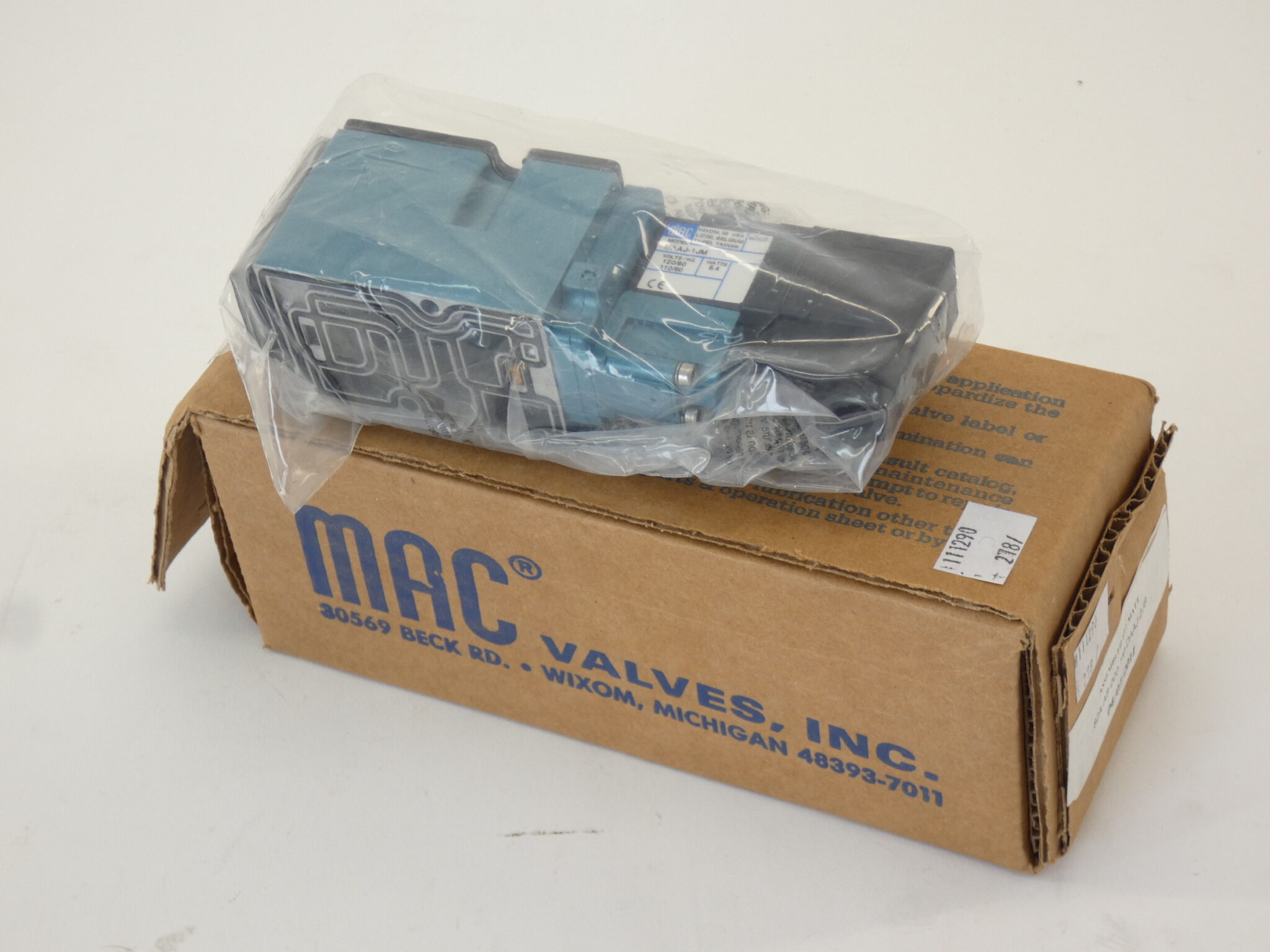 Mac 82A-AB-000-TM-DAAJ-2JB Solenoid Valve 110/120V 5.4W – GPM Surplus