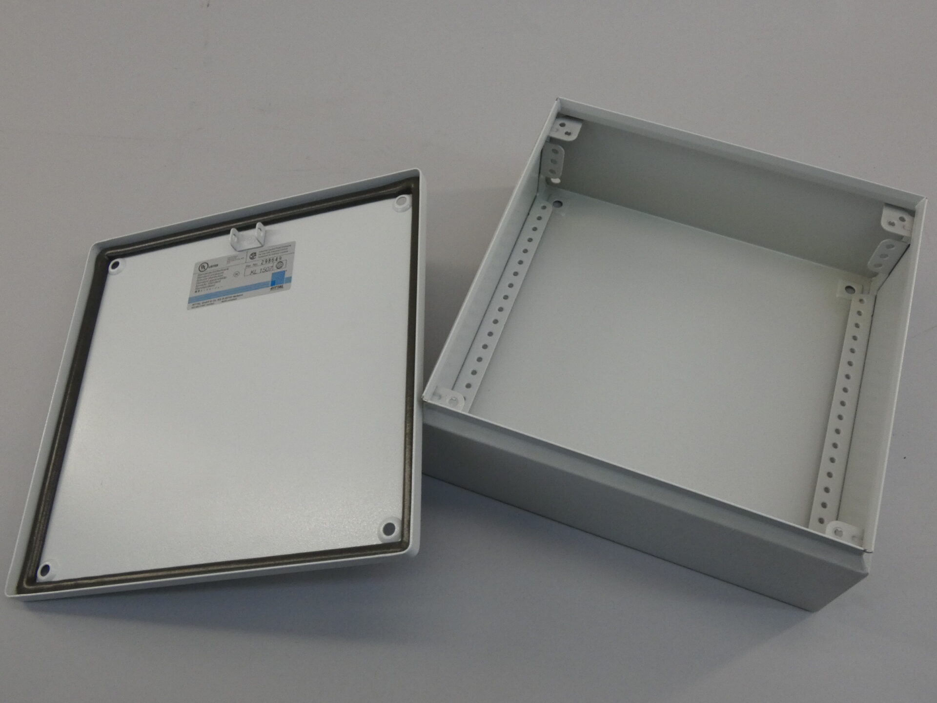 Rittal KL 1507 Type 4X Indoor Enclosure, 300 x 300 x 120 mm – GPM Surplus