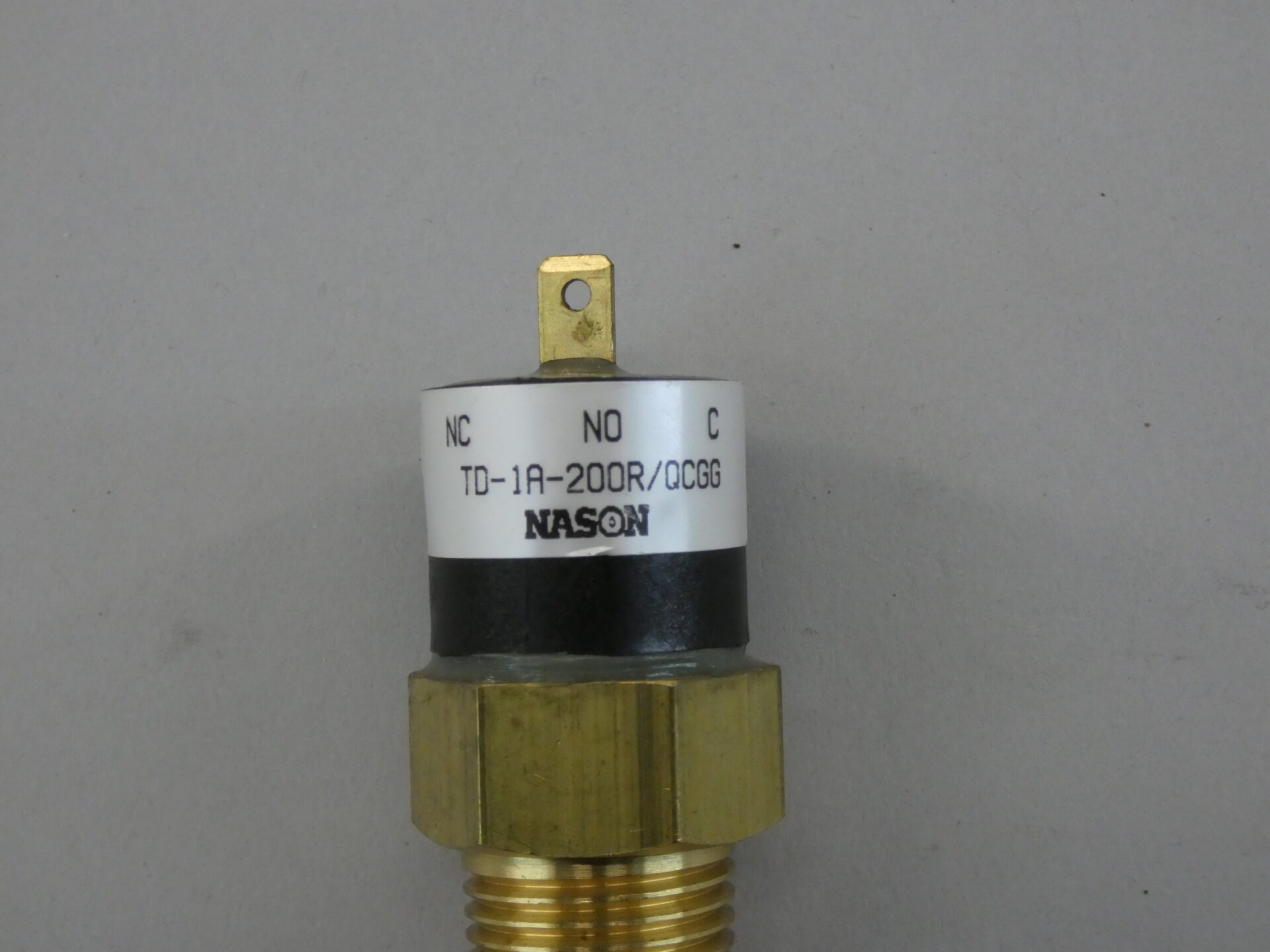 Nason TD-1A-200R/QCGG Temperature Switch – GPM Surplus