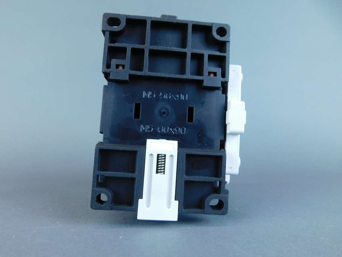 General Electric Contactor CL07A300M – GPM Surplus
