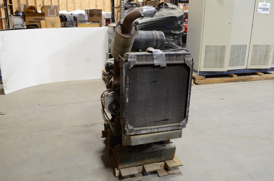 Perkins LJ33518 4 Cylinder Diesel Engine W/ Twin Disc SP111HP3 Clutch ...