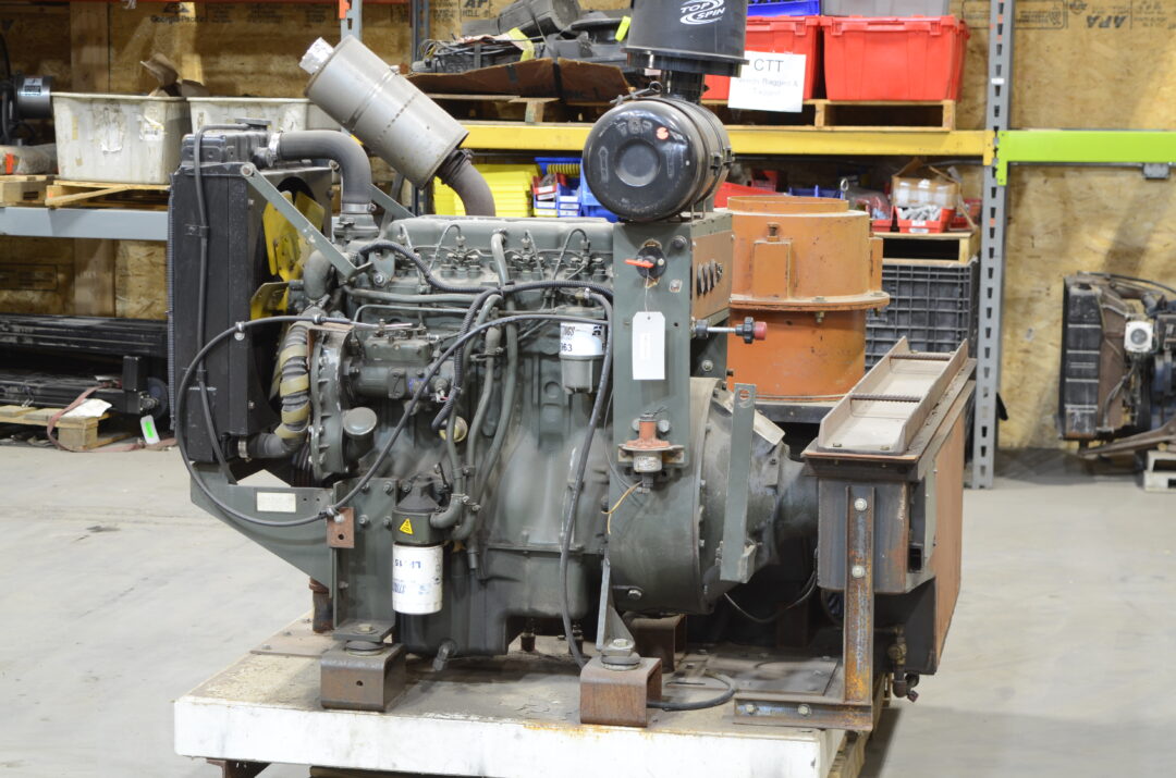 Perkins LJ33518 4 Cylinder Diesel Engine W/ Twin Disc SP111HP3 Clutch ...