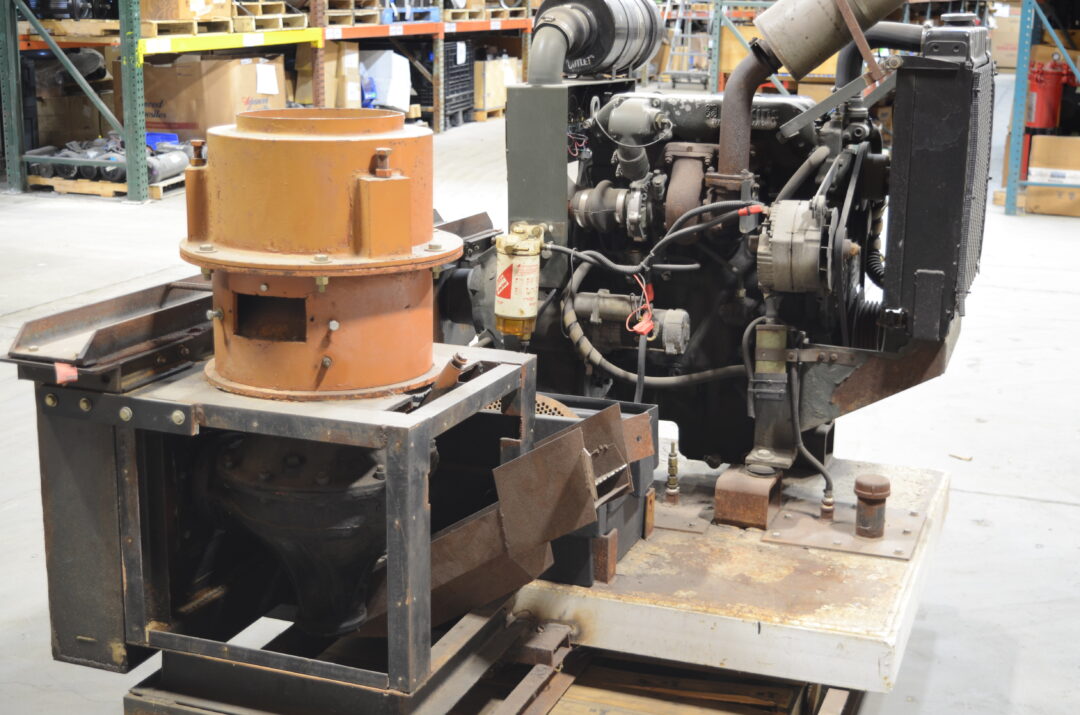 Perkins LJ33518 4 Cylinder Diesel Engine W/ Twin Disc SP111HP3 Clutch ...
