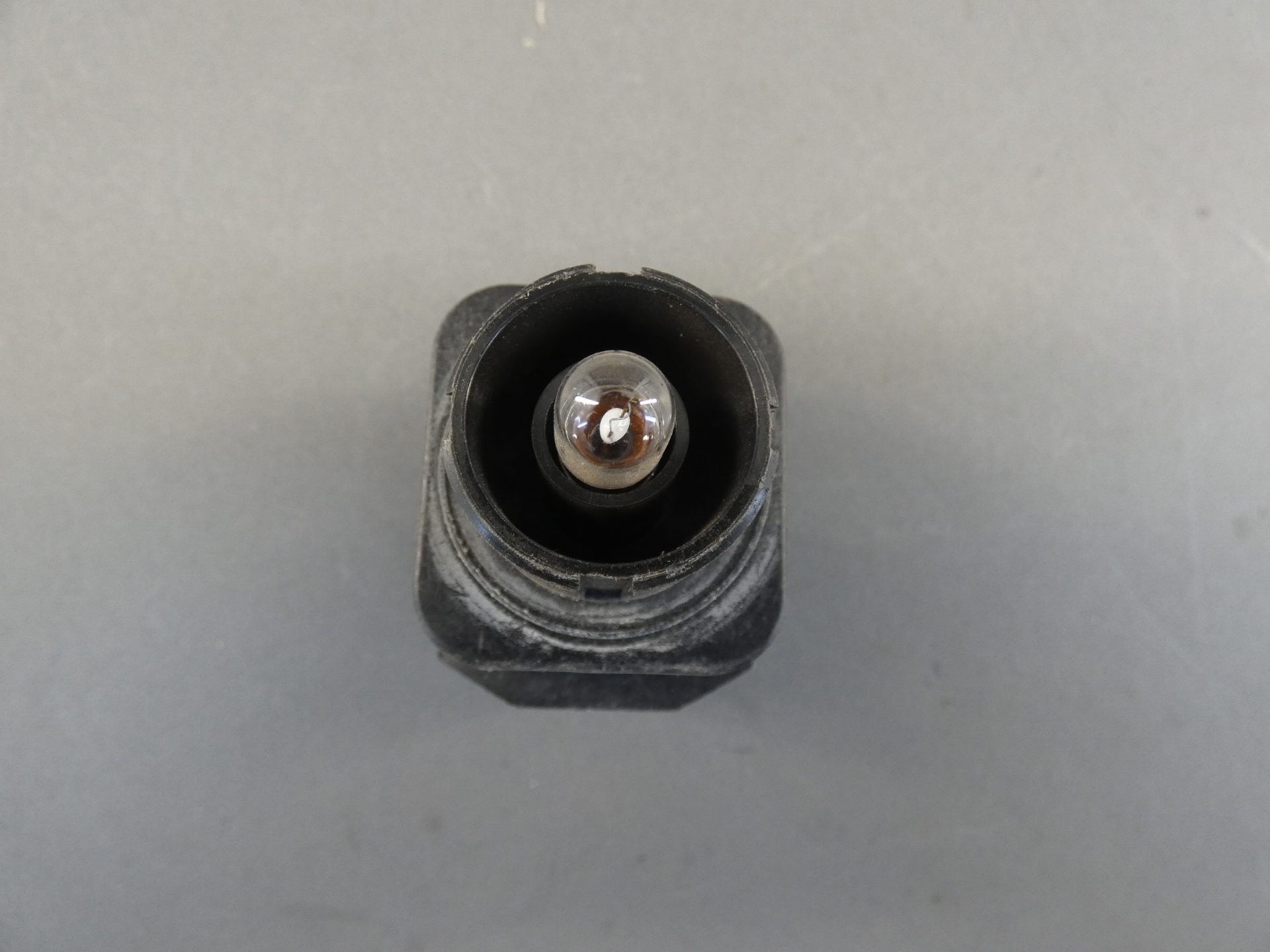 Allen-Bradley 800H-PR16 Pilot Light 120V No Cap – GPM Surplus