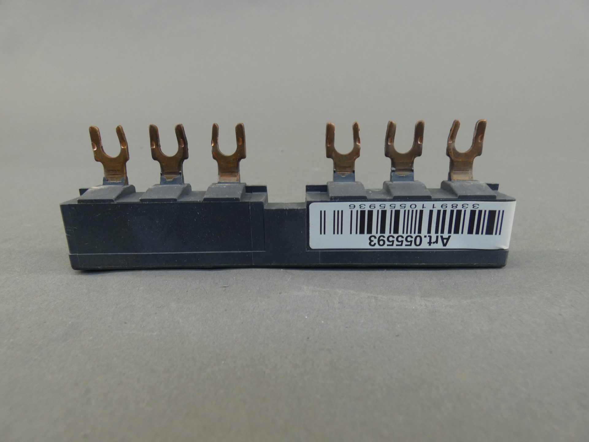 *Lot of 2* Telemecanique GV2 G254 Busbar 63A 690V – GPM Surplus