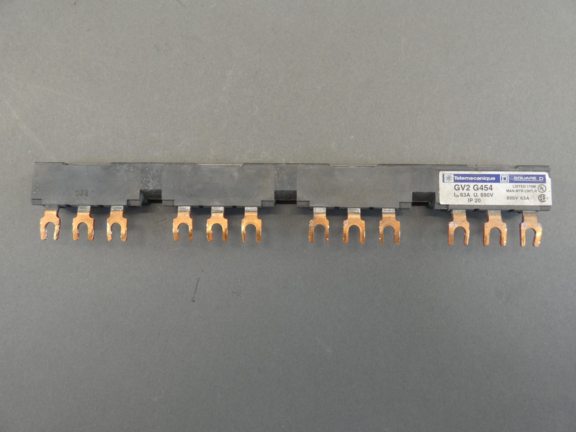 Telemecanique GV2 G254 Busbar 63A 690V – GPM Surplus