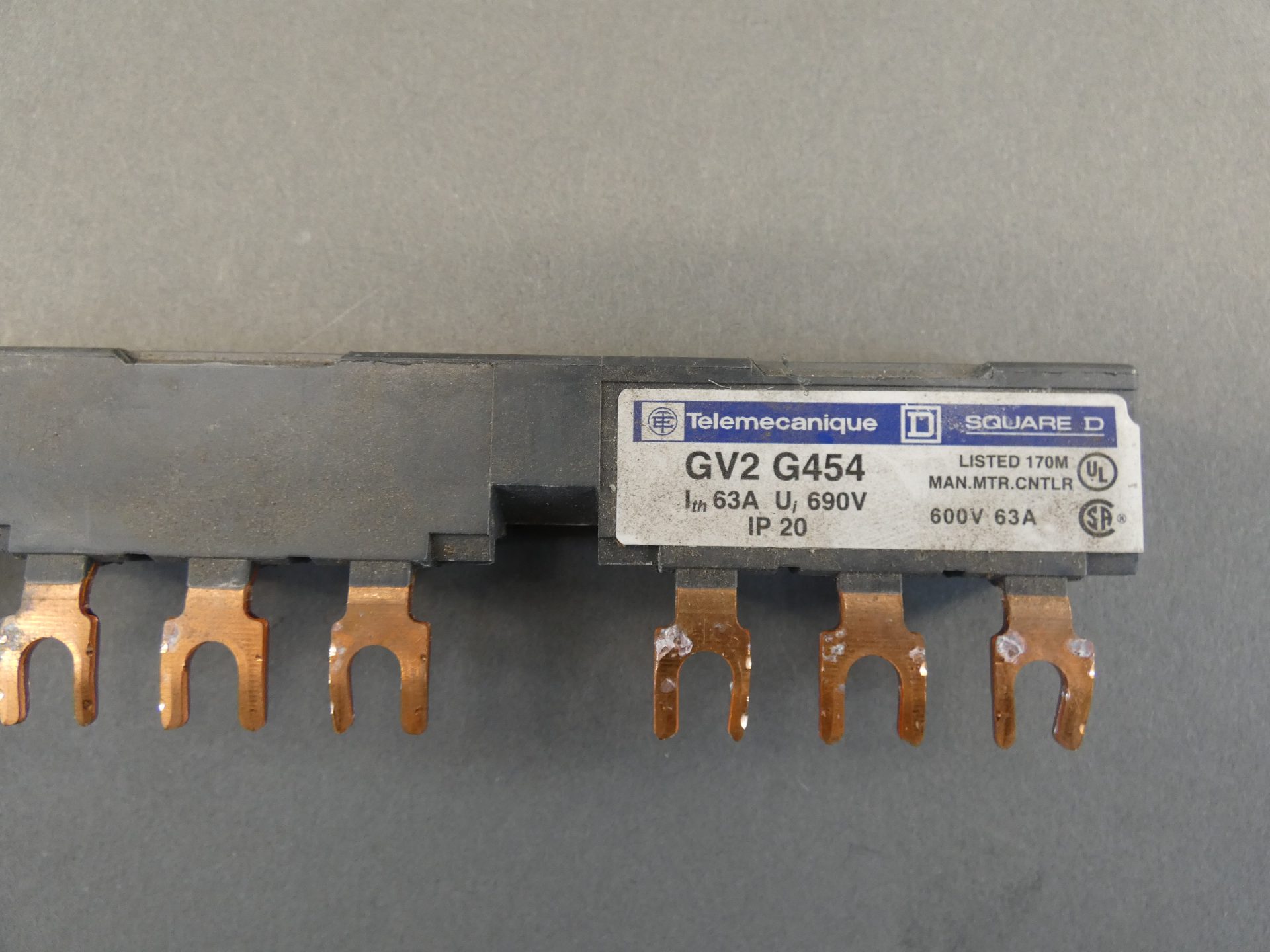 Telemecanique GV2 G254 Busbar 63A 690V – GPM Surplus