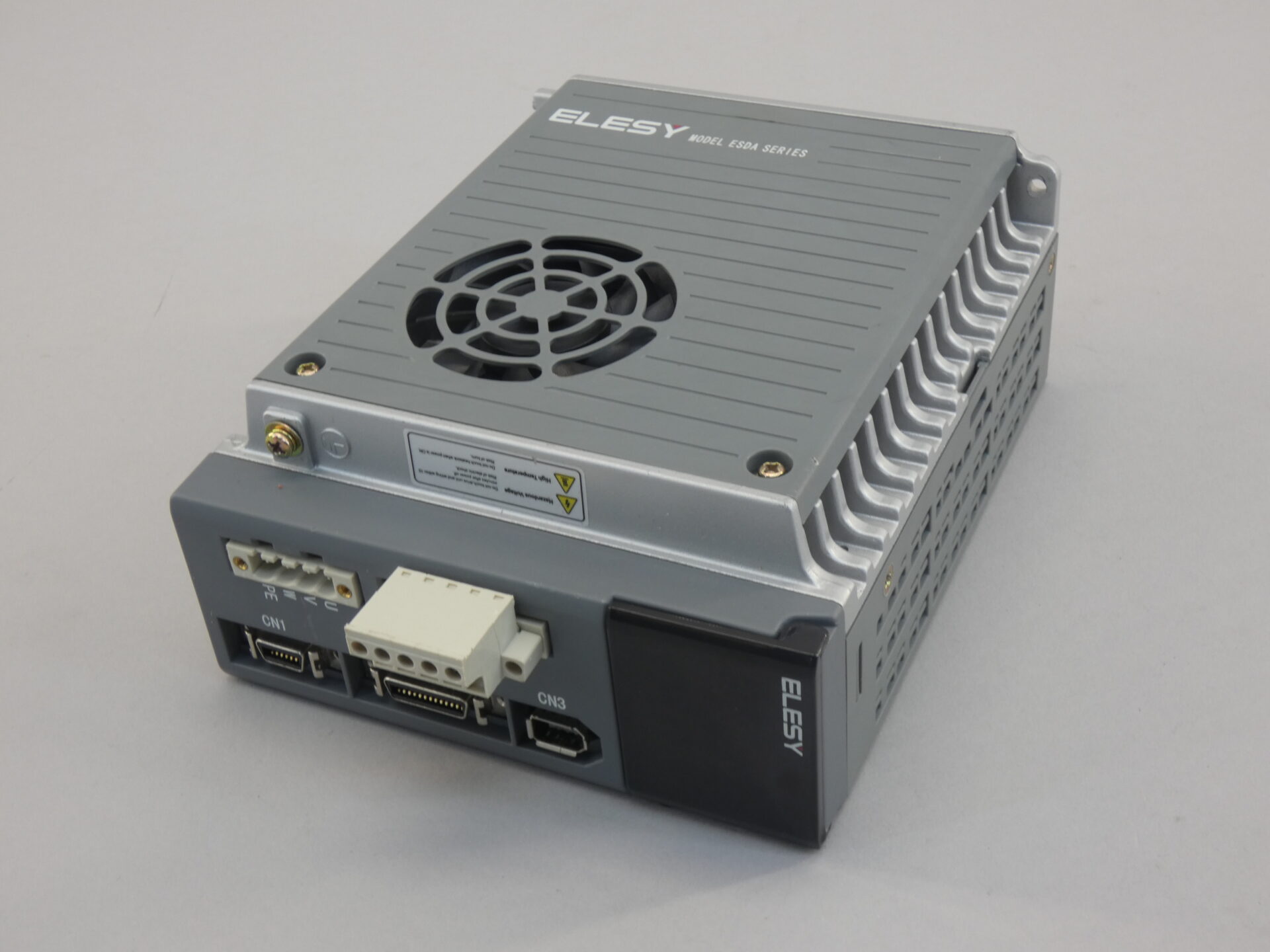 Elesy ESDA-05APA AC Servo Drive, 3PH, 200-230V, 50/60Hz, 3.5A – GPM Surplus