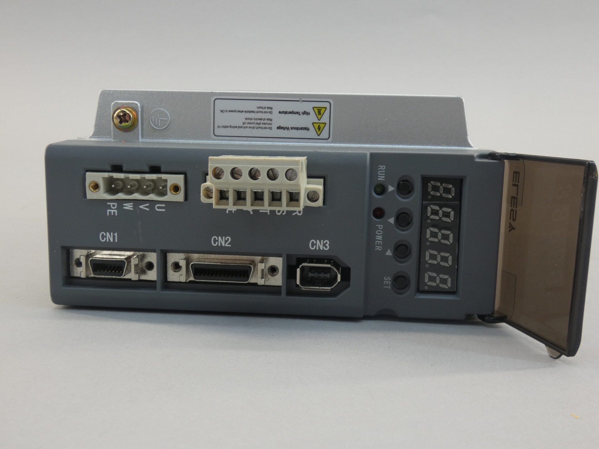 Elesy ESDA-05APA AC Servo Drive, 3PH, 200-230V, 50/60Hz, 3.5A – GPM Surplus