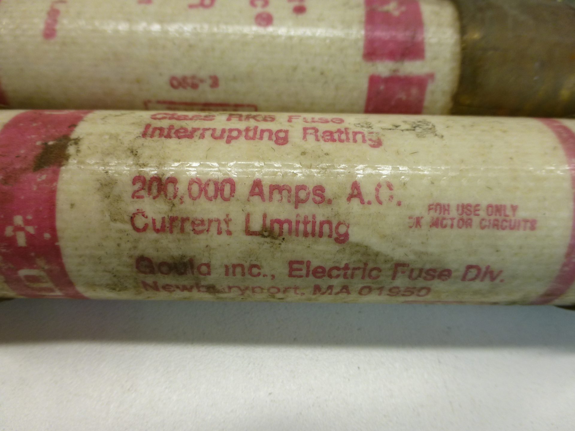 *Lot of 4* Gould Shawmut TRS80R Fuses, 80A, 600V – GPM Surplus