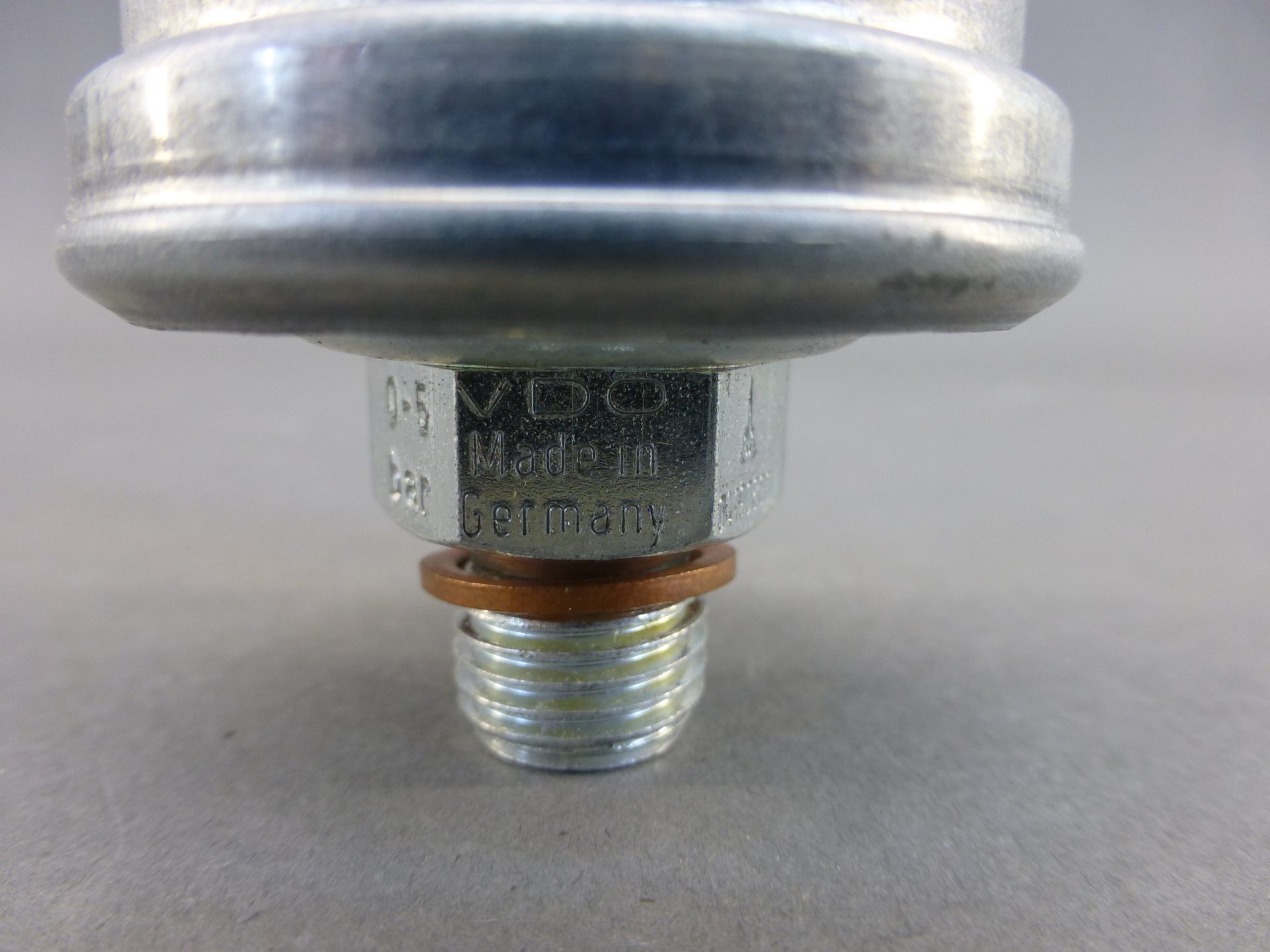 Volvo Penta 20405778 Oil Pressure Sensor Switch – GPM Surplus