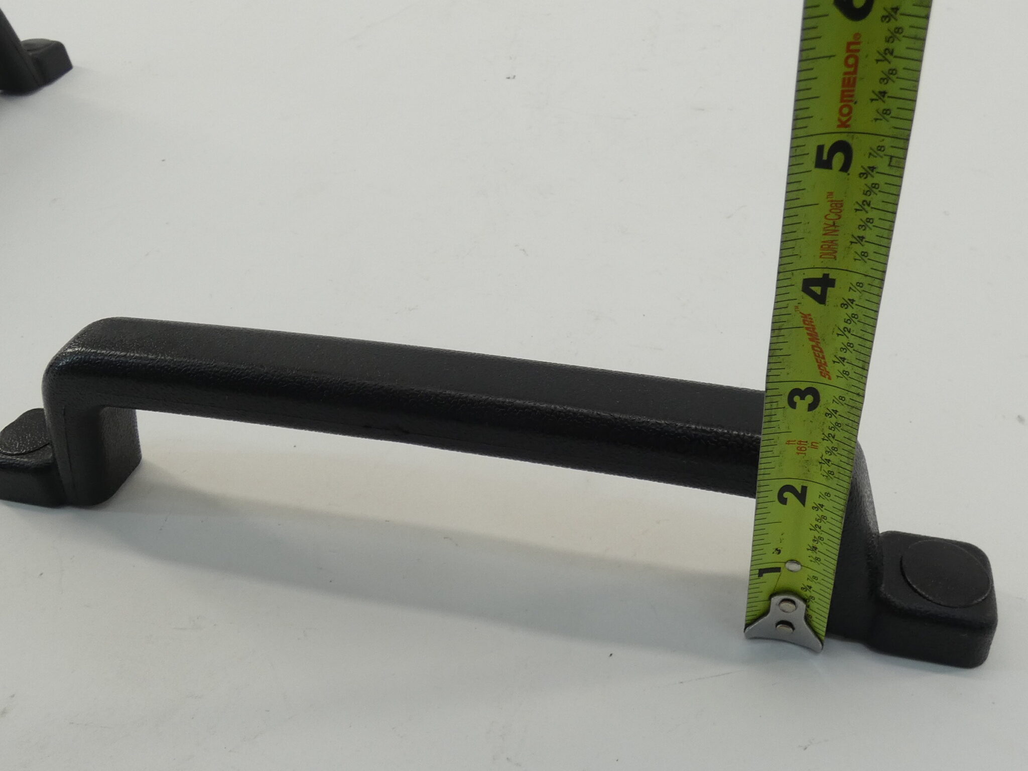 *Lot of 4* 11″ Rubber Handles – GPM Surplus
