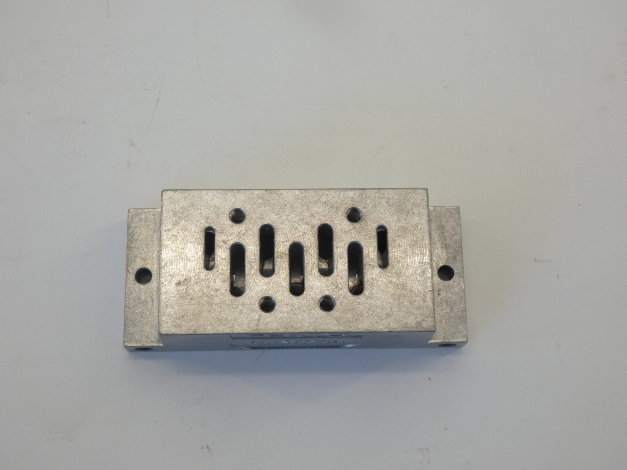 Festo NAU-1/4-1B-ISO Sub Base, 9485, VDMA 24 345-B-1 – GPM Surplus