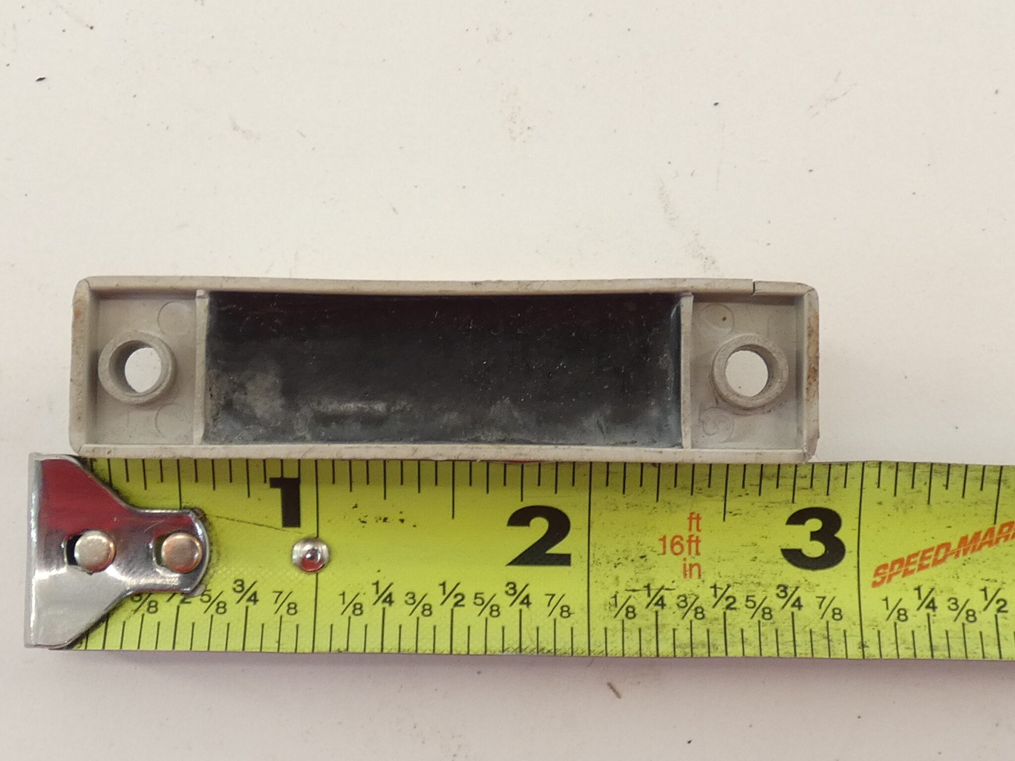 *Lot of 34* Sentrol Industrial Magnets – GPM Surplus
