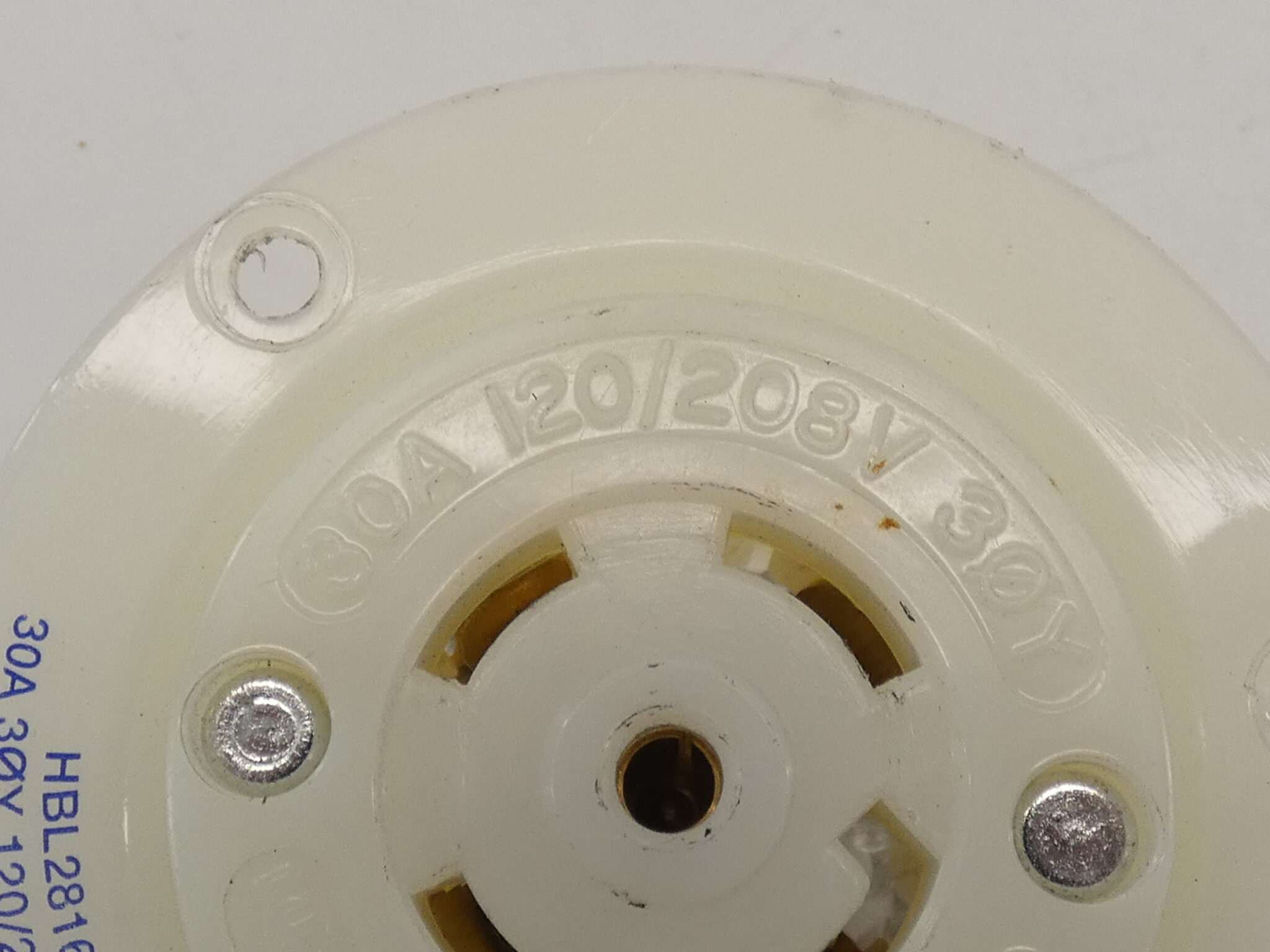 Hubbell HBL2816 Flanged Receptacle, 30A, 120/208VAC – GPM Surplus