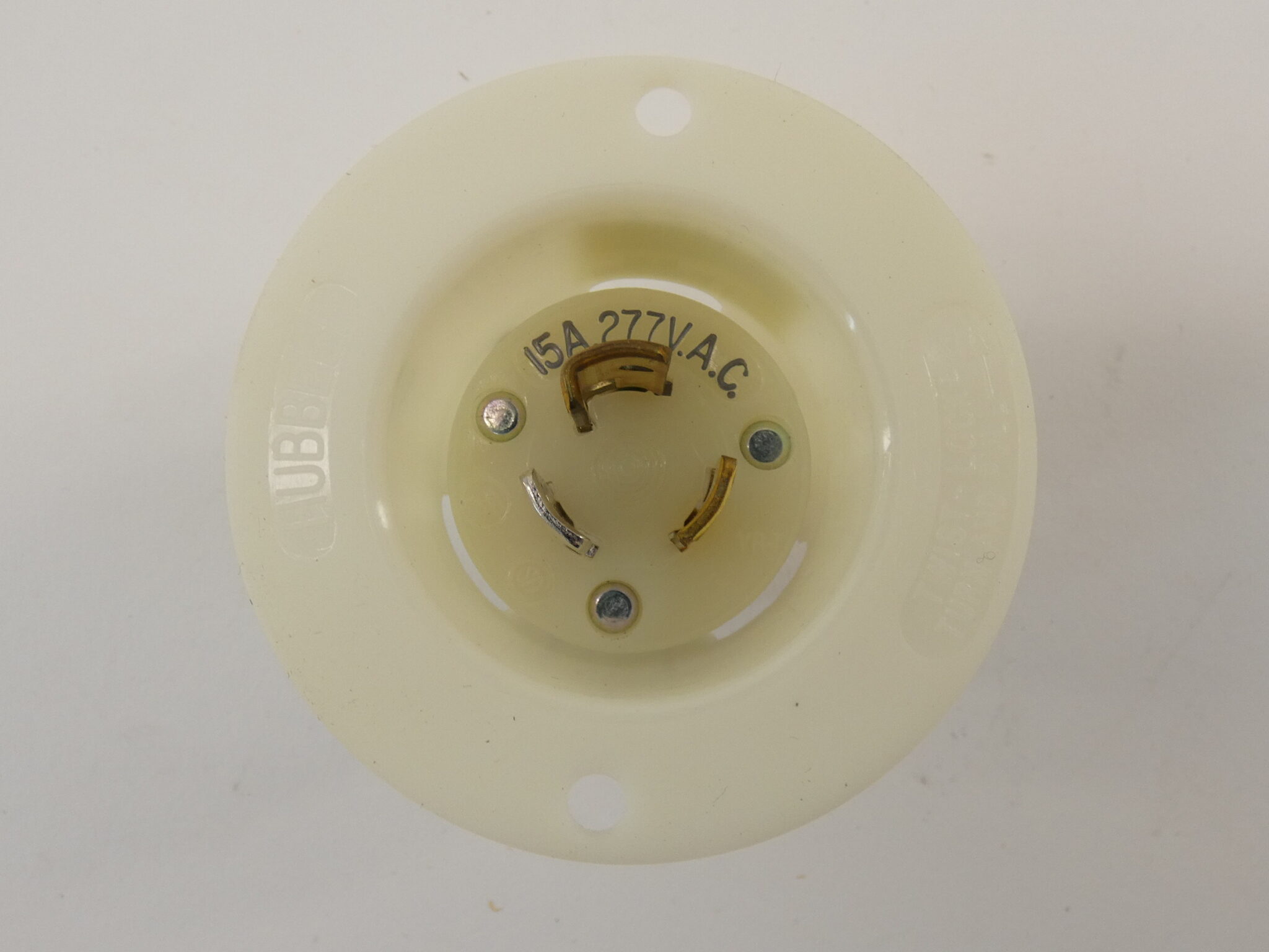 Hubbell HBL4786C Flanged Inlet 15A 277VAC 2P 3W – GPM Surplus