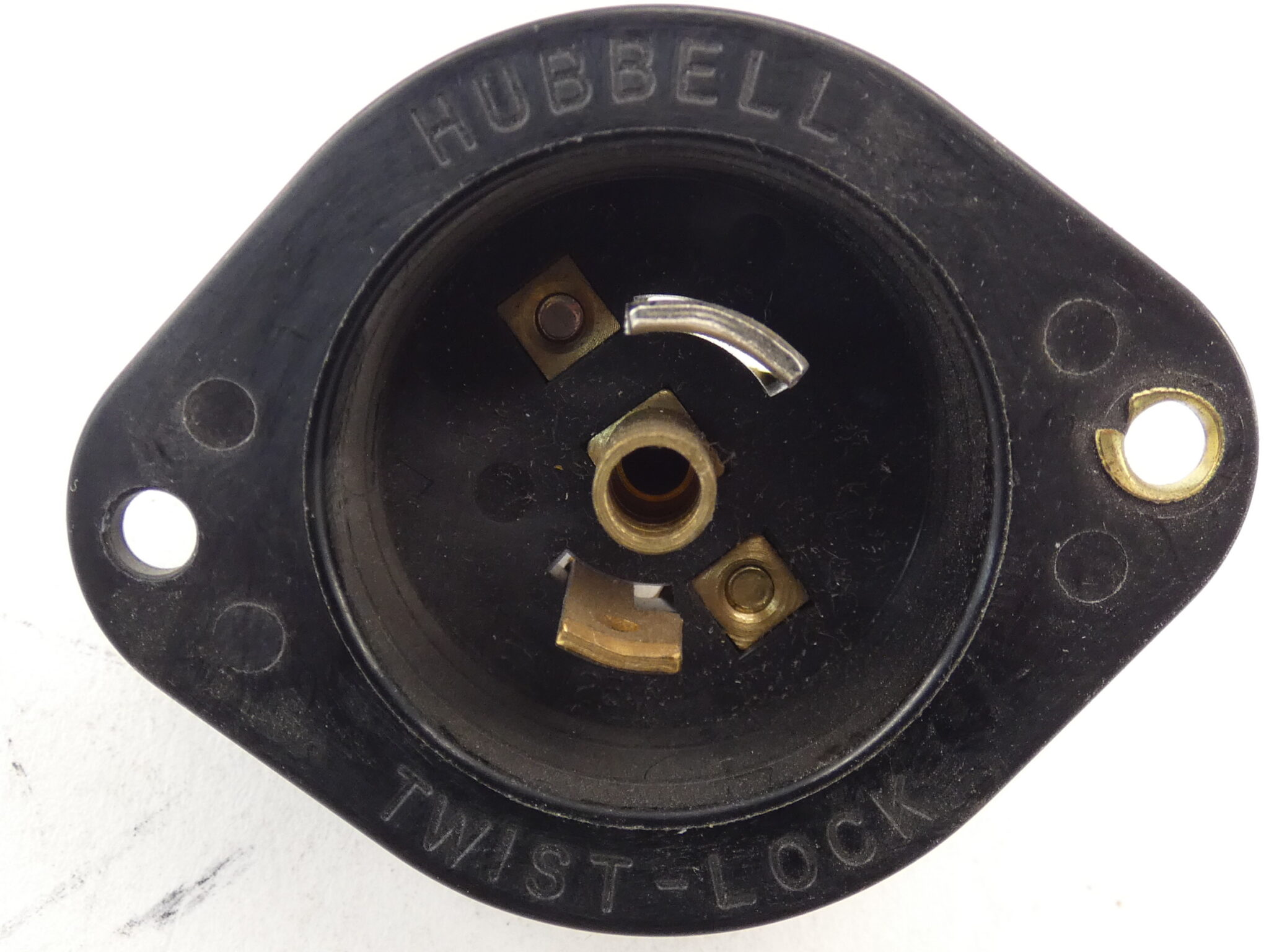 Kellems Hubbell Twist-Lock Mini Inlet 15A125V Plug – GPM Surplus