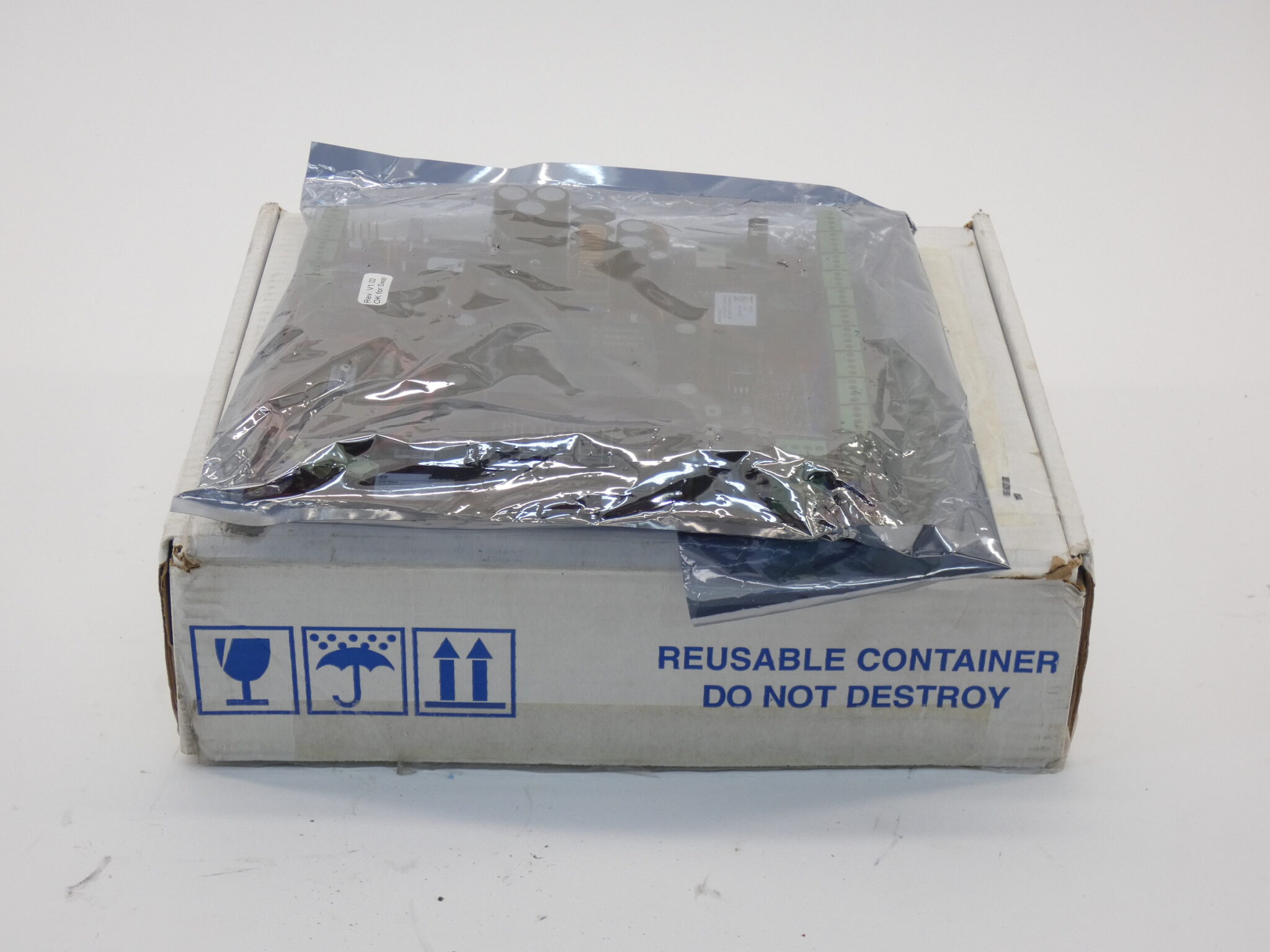 Bosch FPD-7024 4 Zone Fire Alarm Control Panel, 24V – GPM Surplus