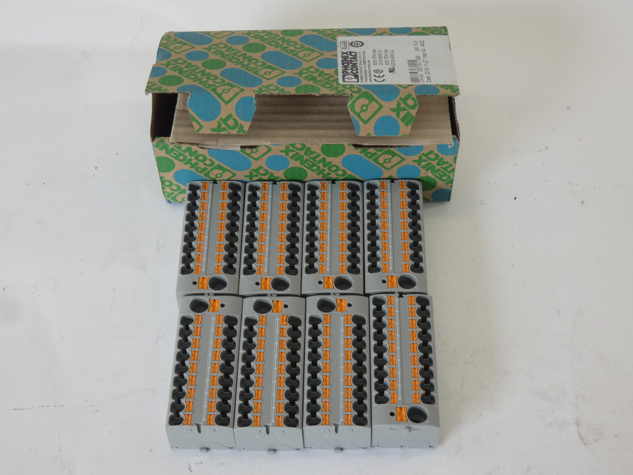 *Lot of 8* Phoenix Contact PTFIX 10/18X4 GY Distribution Blocks, 600V ...