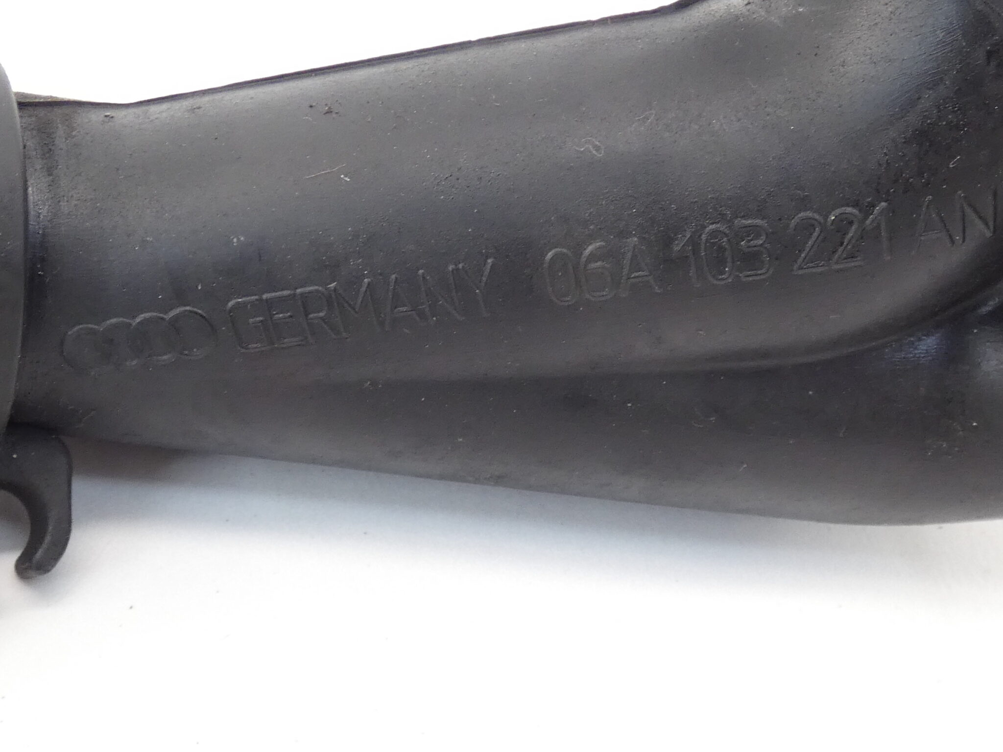 Audi Volkswagen 06A103221AN Crankcase Breather Hose – GPM Surplus