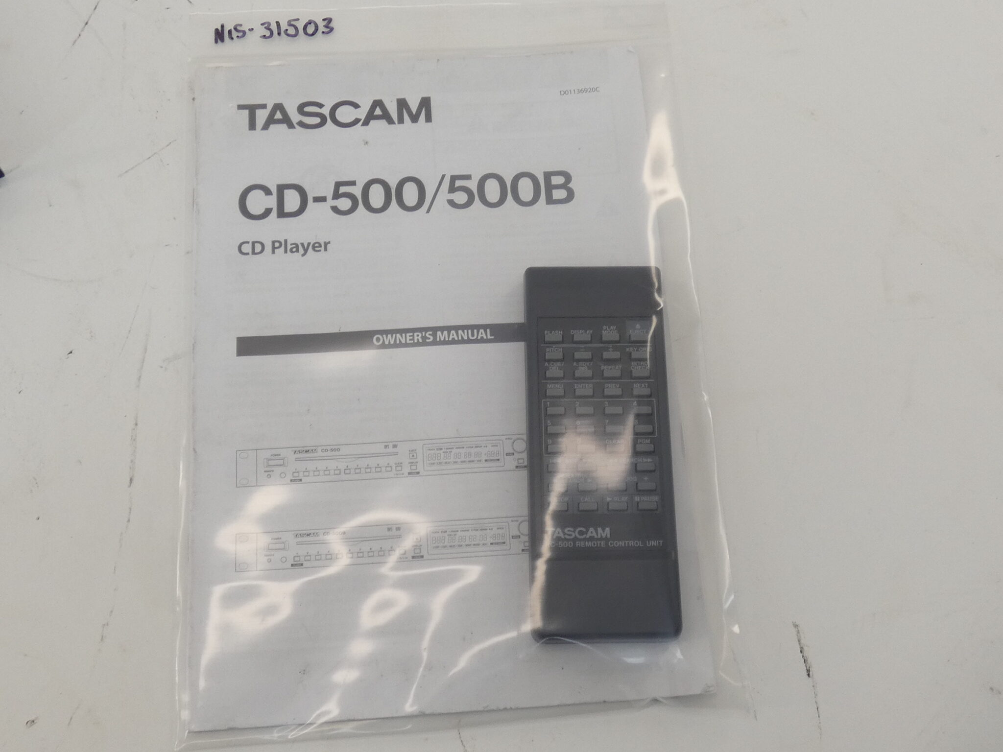 *Parts Only* Tascam CD-500B CD Player W/ Remote, 100-240V – GPM Surplus