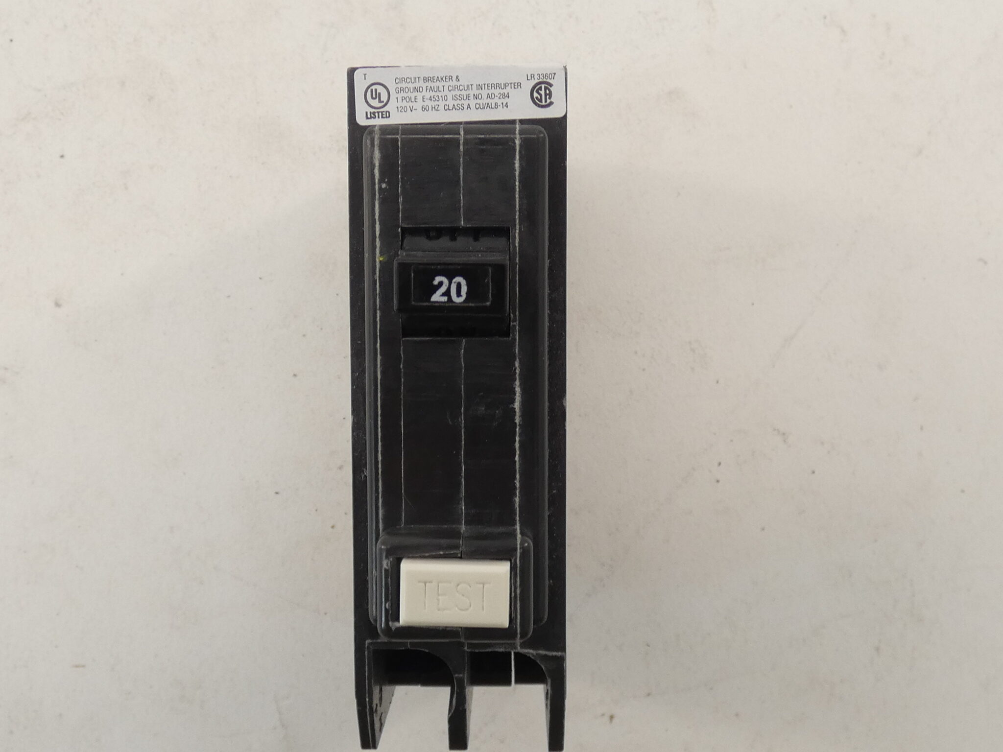 Eaton QBGFT1020 Circuit Breaker, 120V, 20A, 1P – GPM Surplus