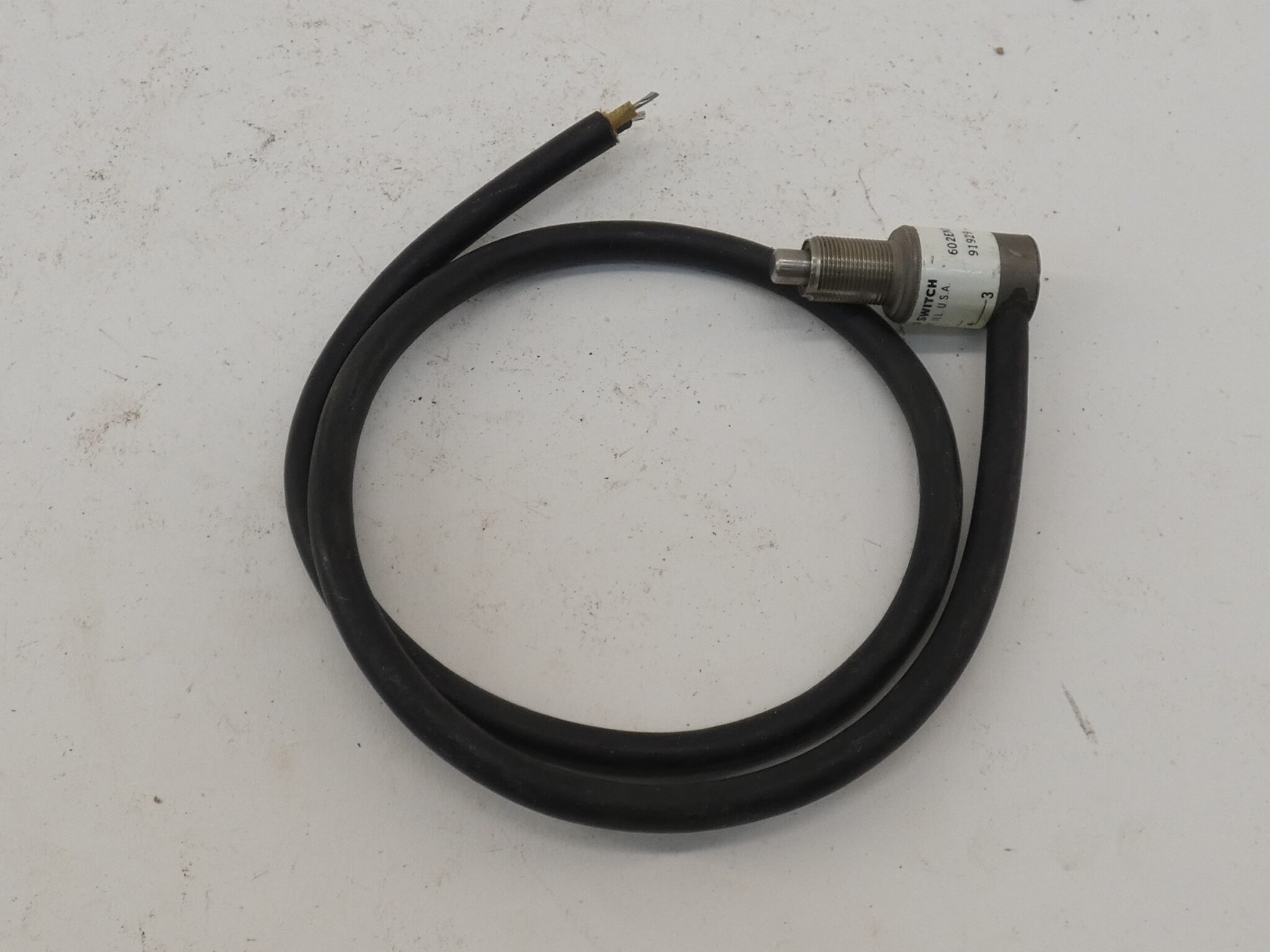 Honeywell Micro Switch 602EN103-2 Limit Switch w/ Cable 91929 – GPM Surplus