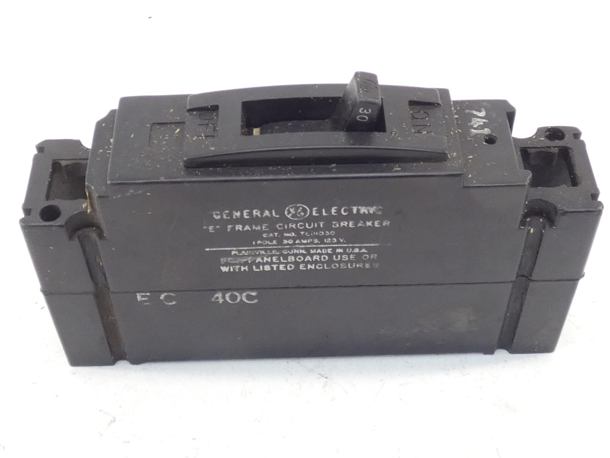 General Electric “E” Frame Circuit Breaker 30A 125V 1P – GPM Surplus