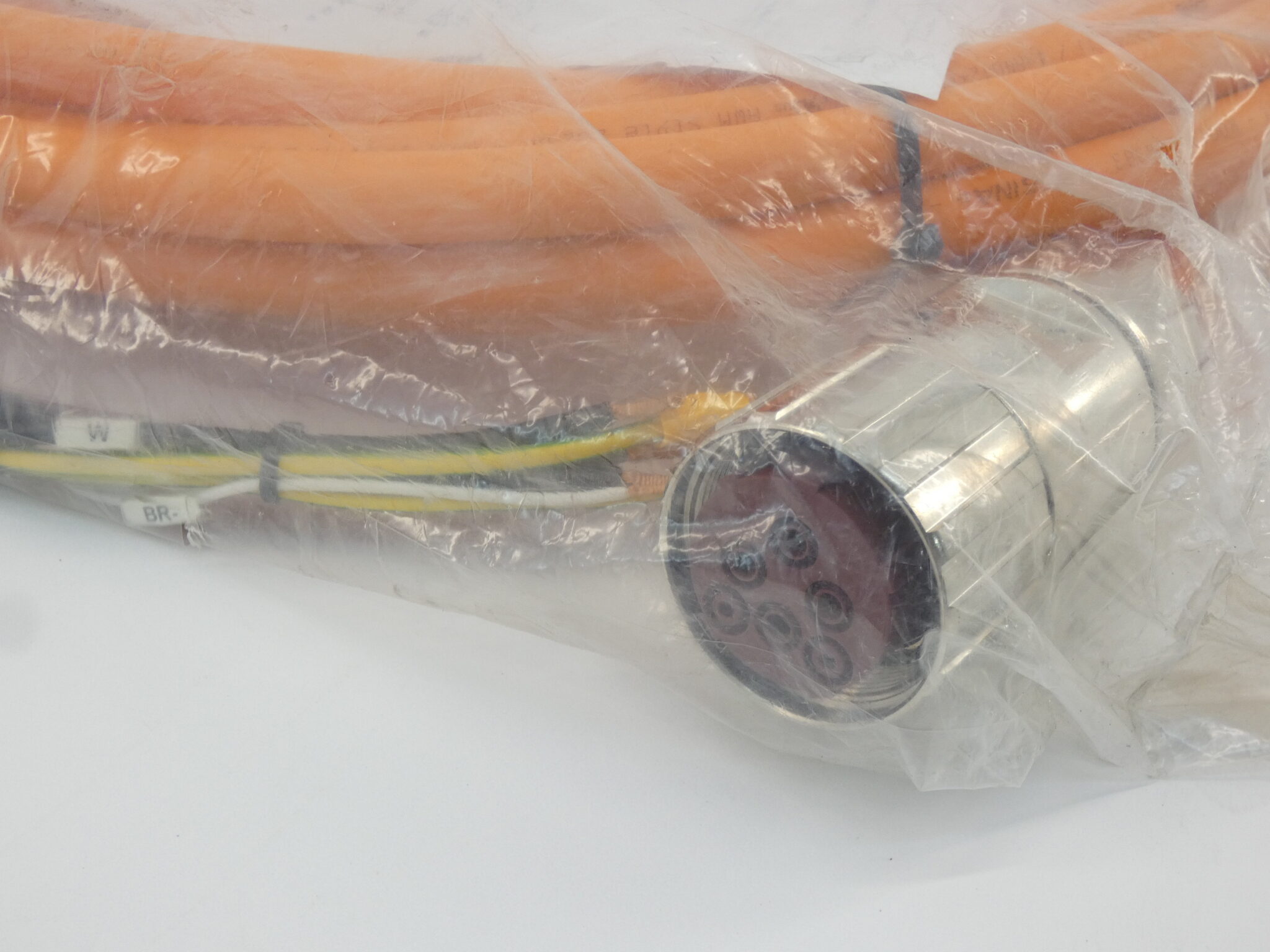 Emerson MBBCAB0100 Power Cable, 10M – GPM Surplus