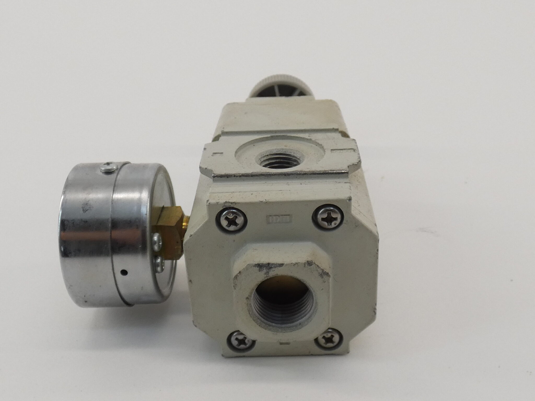 CKD RP2000-8-08 Pneumatic Pressure Reducing Regulator Valve, 1/4″ NPT ...