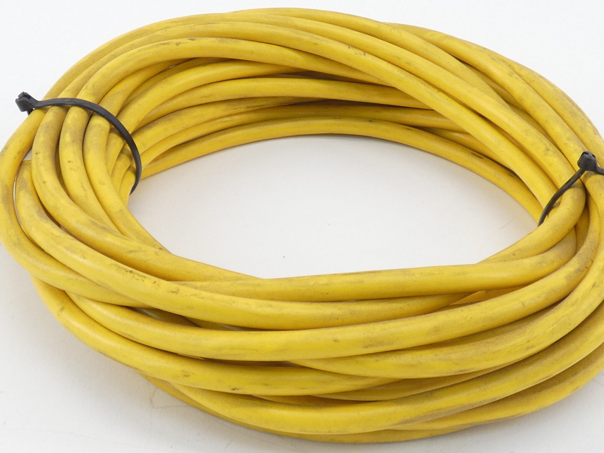 Numatics MC0410MAC0000000 Power Cordset, Cable, 300V, 5.5A – GPM Surplus