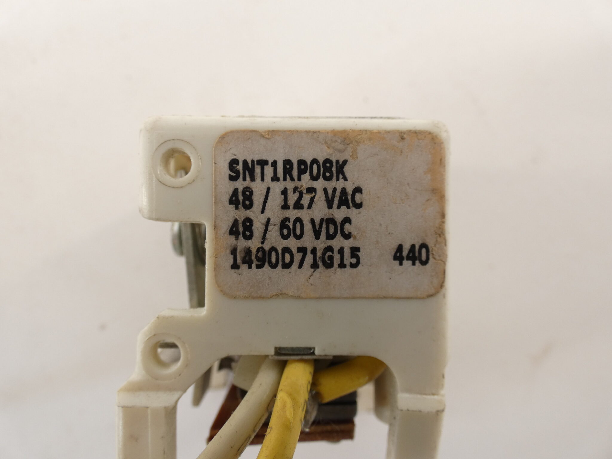 Cutler-Hammer SNT1RP08K Shunt Trip, 48/127VAC, 48/60VDC – GPM Surplus