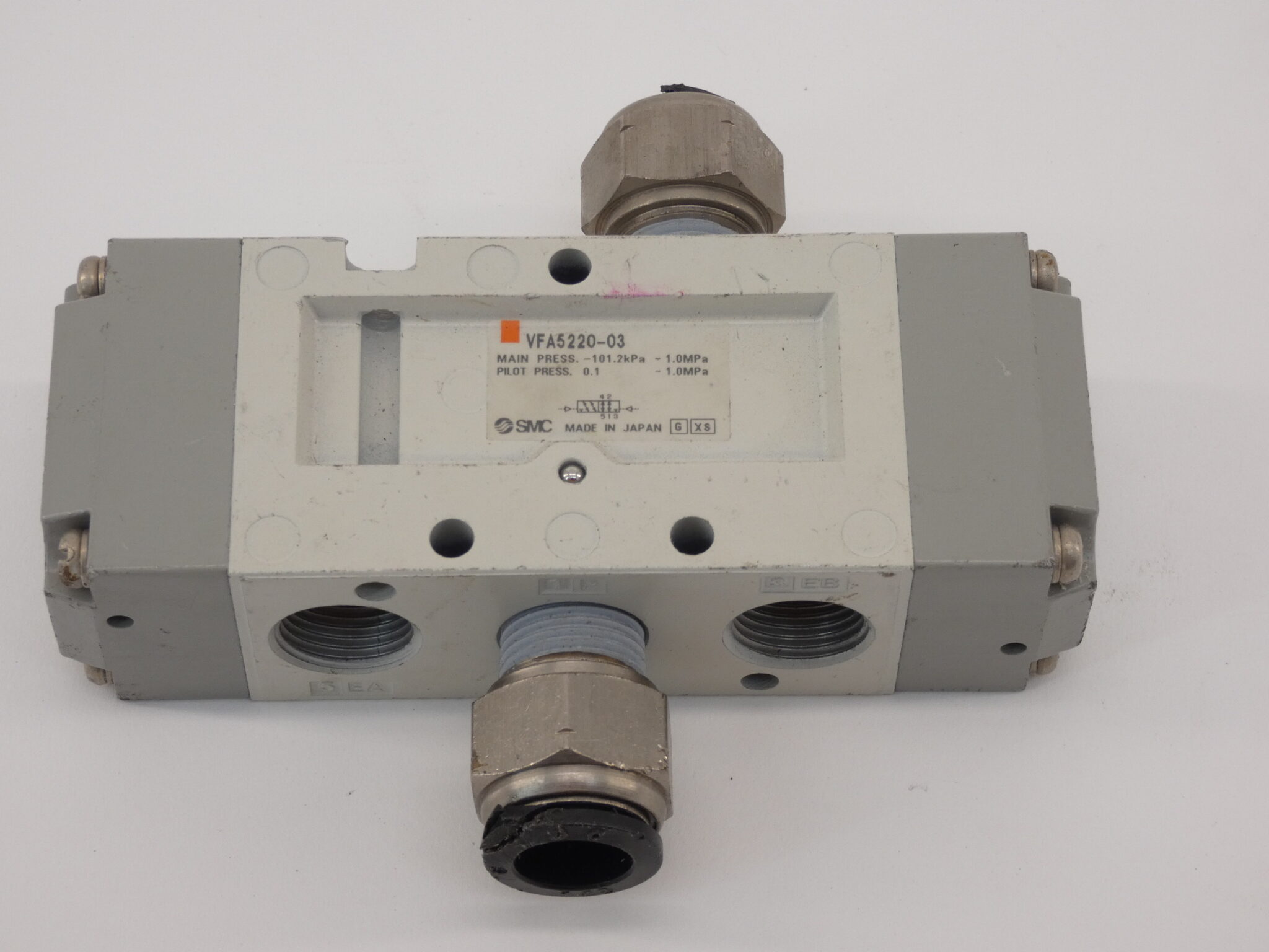 SMC VFA5220-03 Pneumatic Valve – GPM Surplus