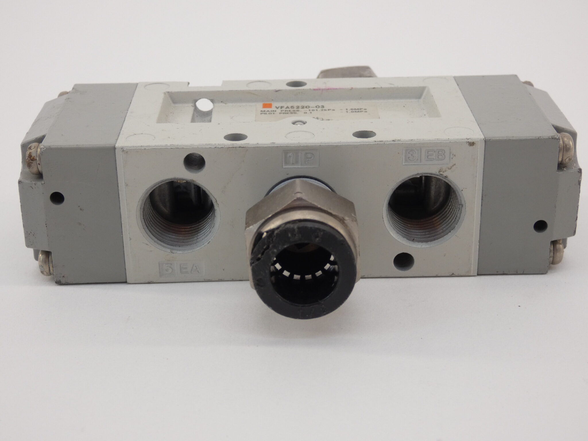 SMC VFA5220-03 Pneumatic Valve – GPM Surplus
