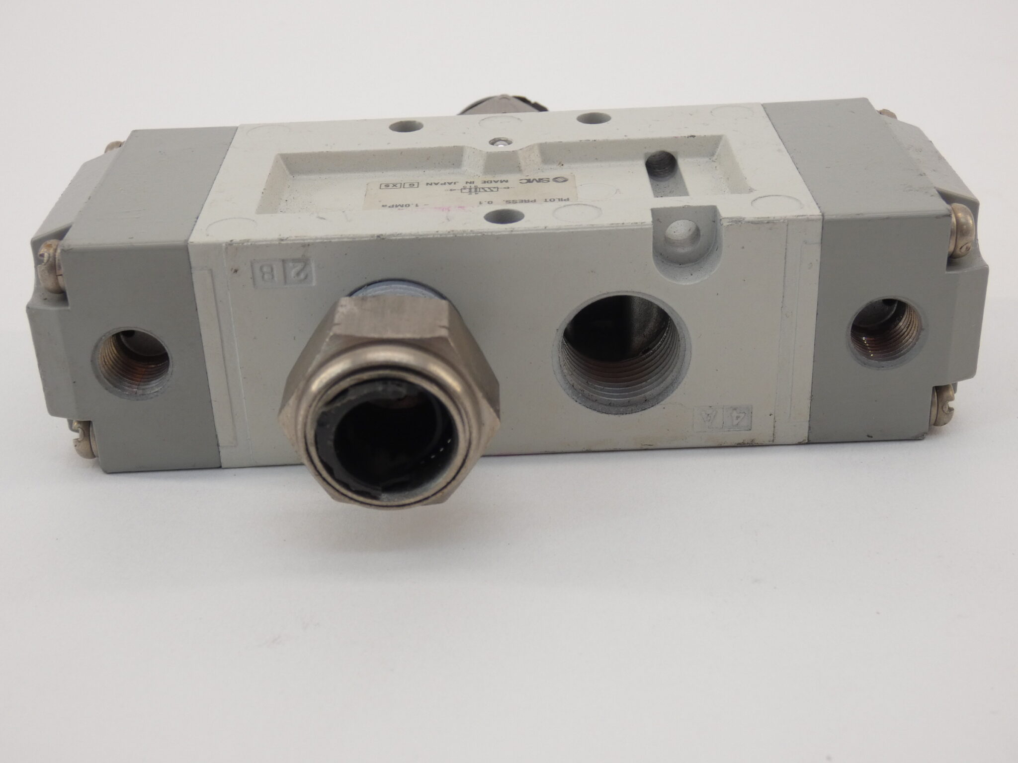 SMC VFA5220-03 Pneumatic Valve – GPM Surplus