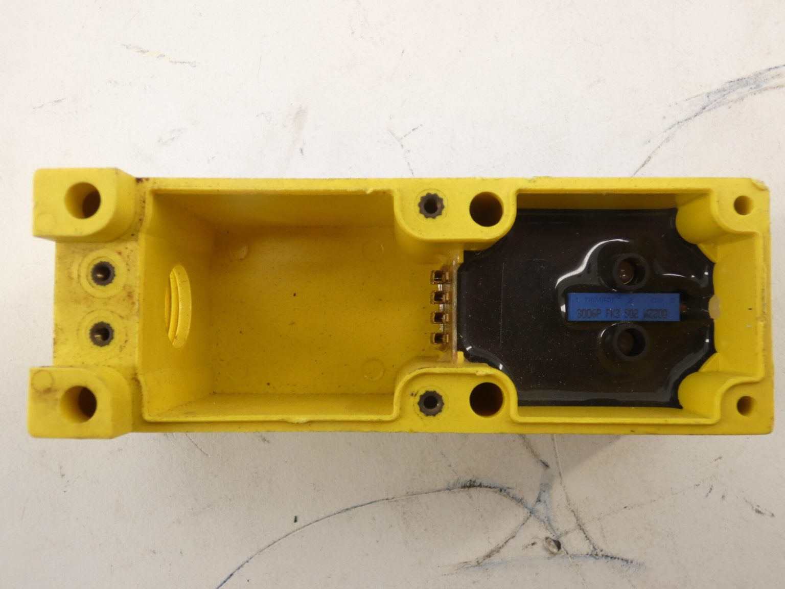 Banner 2L1 Multi-Beam Sensor Scanner Block – GPM Surplus
