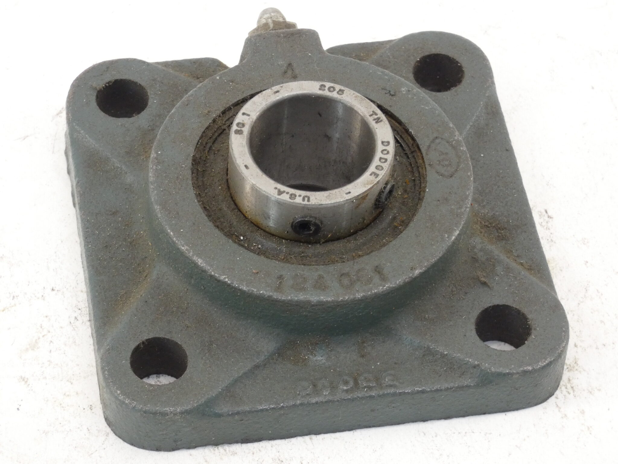 Dodge 124061 Flange 4-Bolt Ball Bearing, 1″ Bore – GPM Surplus