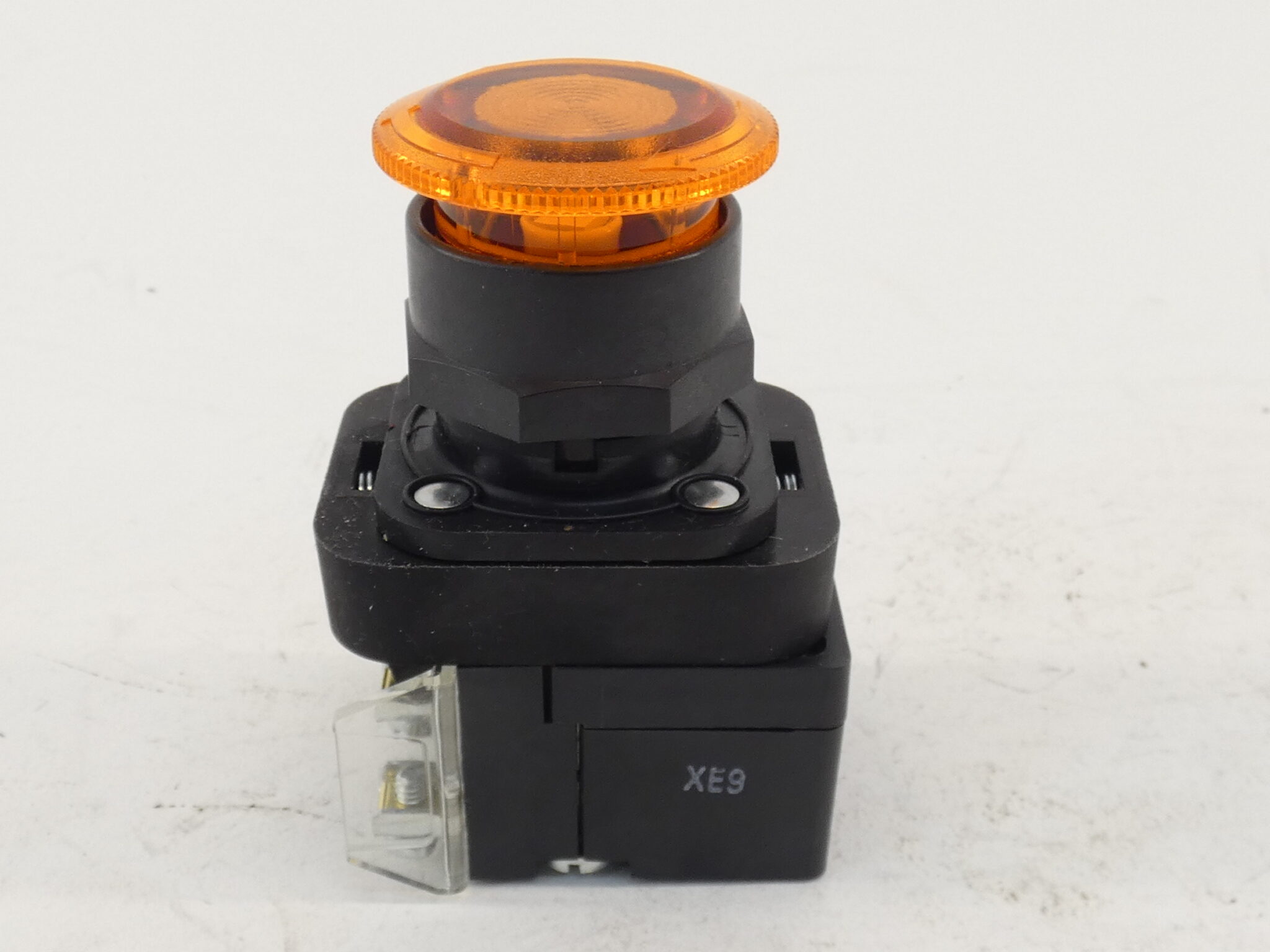 Allen-Bradley 800H-FRXTQH2AA4 LED Amber 2-Pos Twist Release Push/Pull ...