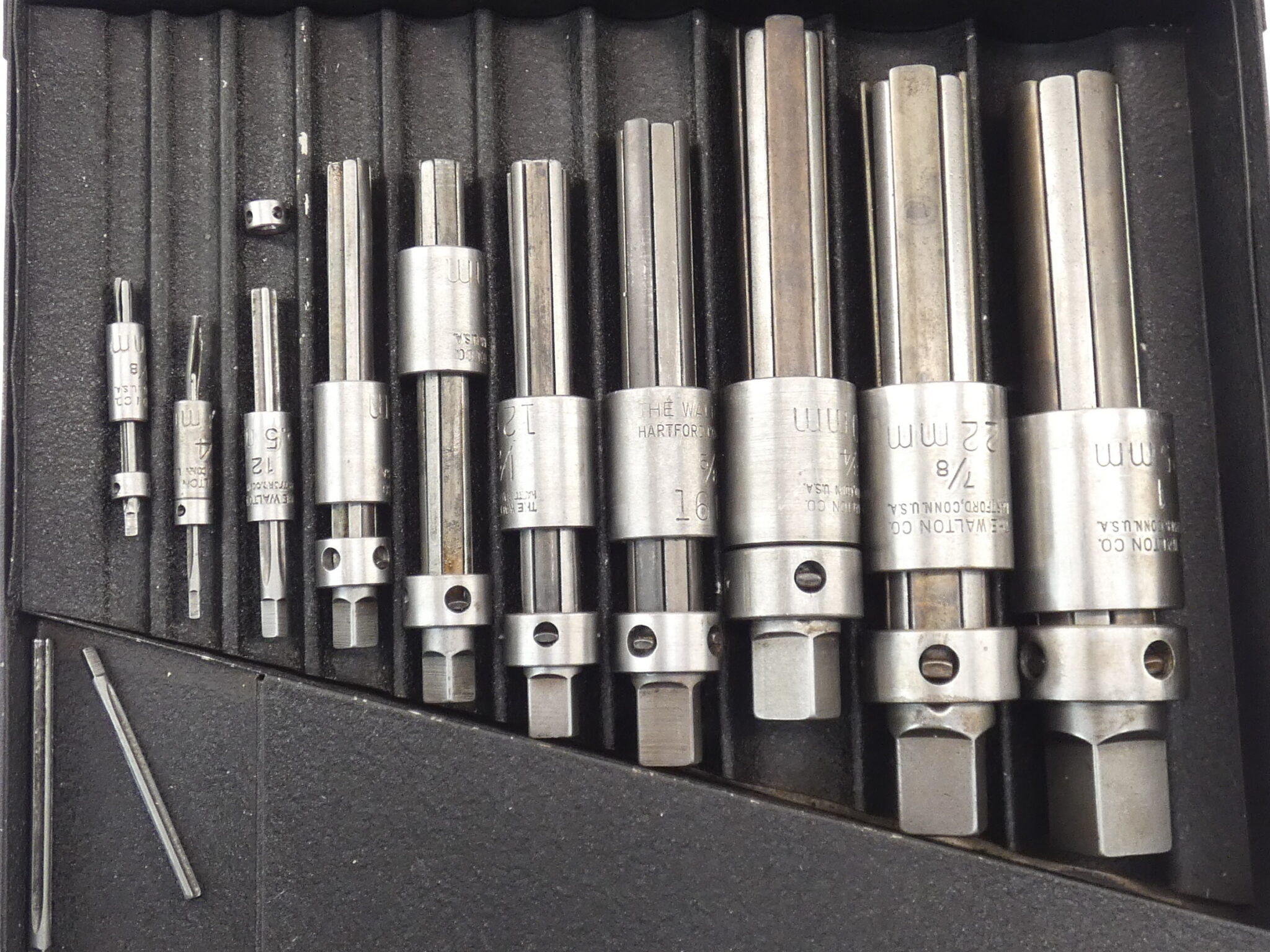 Walton Tools Tap Extractor Set, Incomplete, Metal Case – GPM Surplus