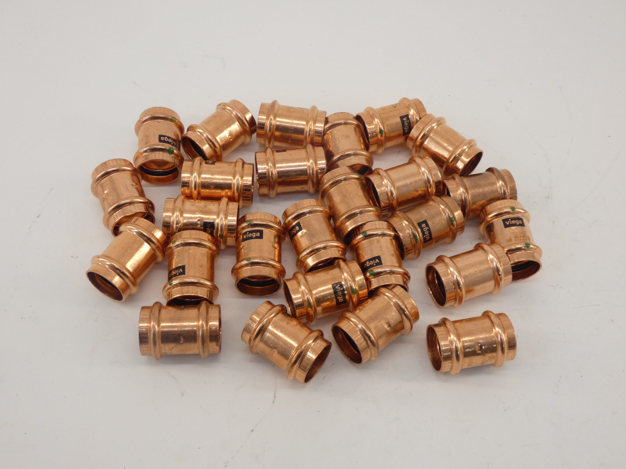 *Lot of 26* Viega 1″x1″ Propress Copper Fitting – GPM Surplus