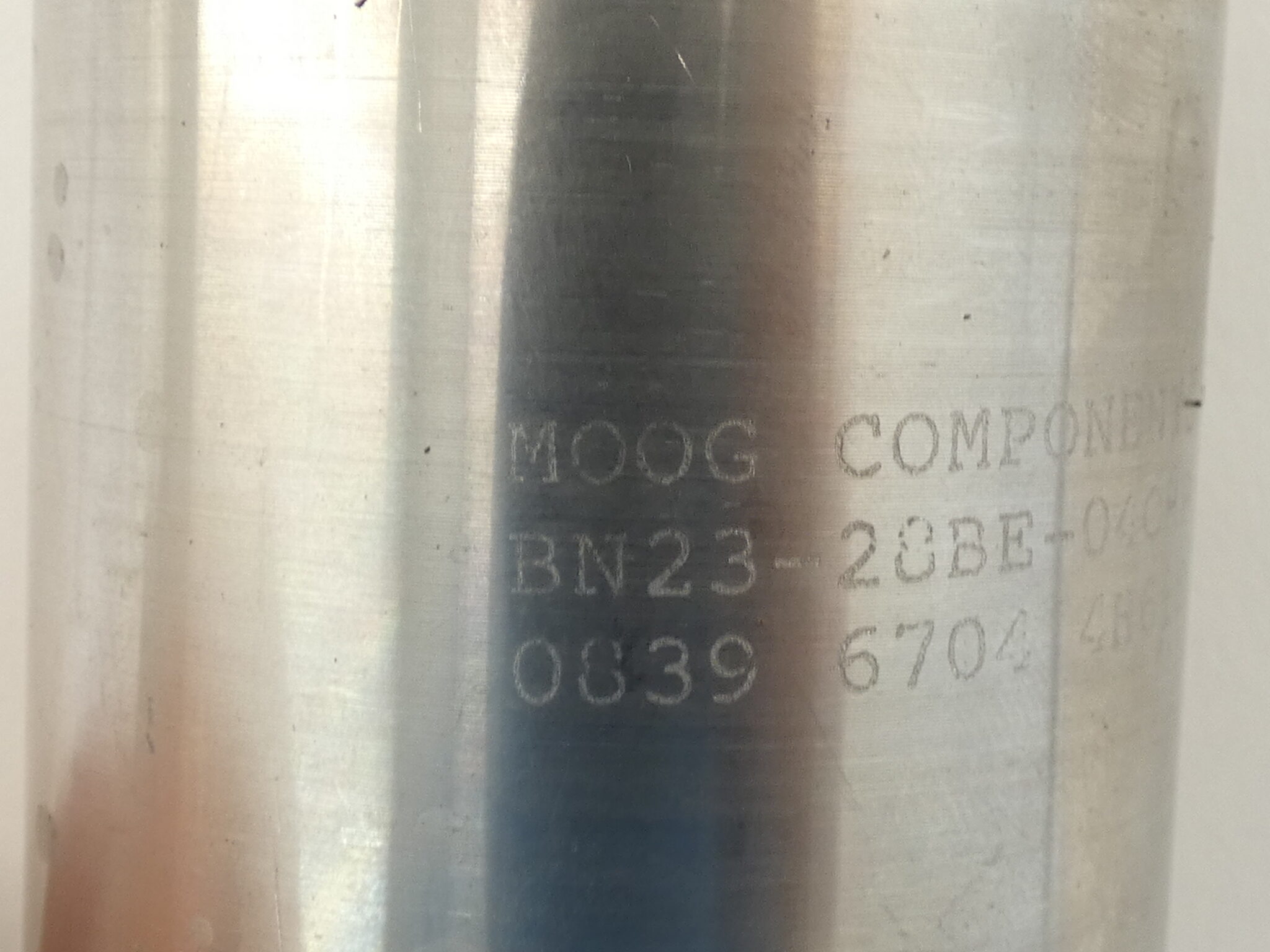 Moog BN23-28BE-04CHP Brushless DC Servo Motor Silencer Series – GPM Surplus